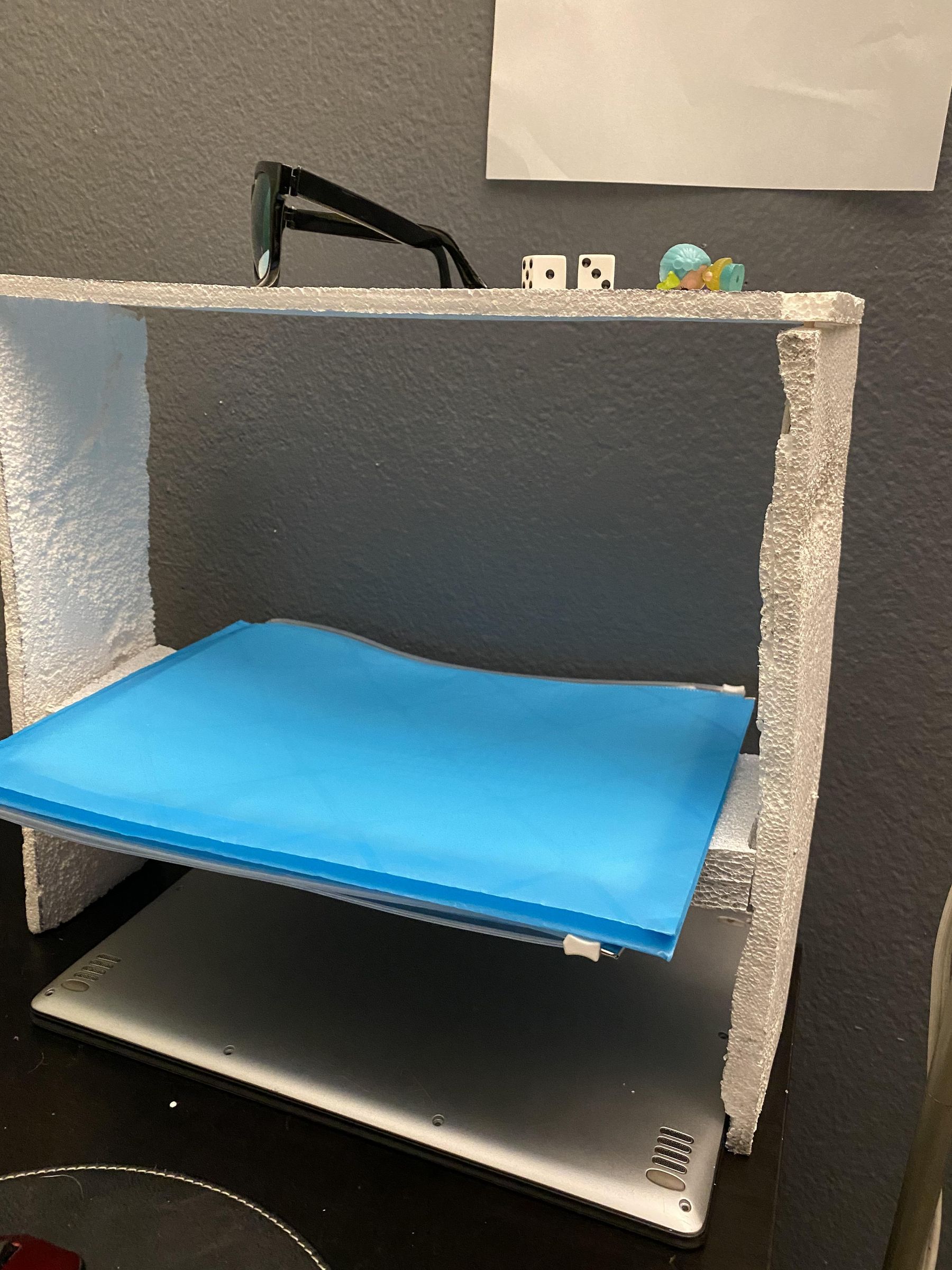 Styrofoam Desk Shelf : 5 Steps - Instructables