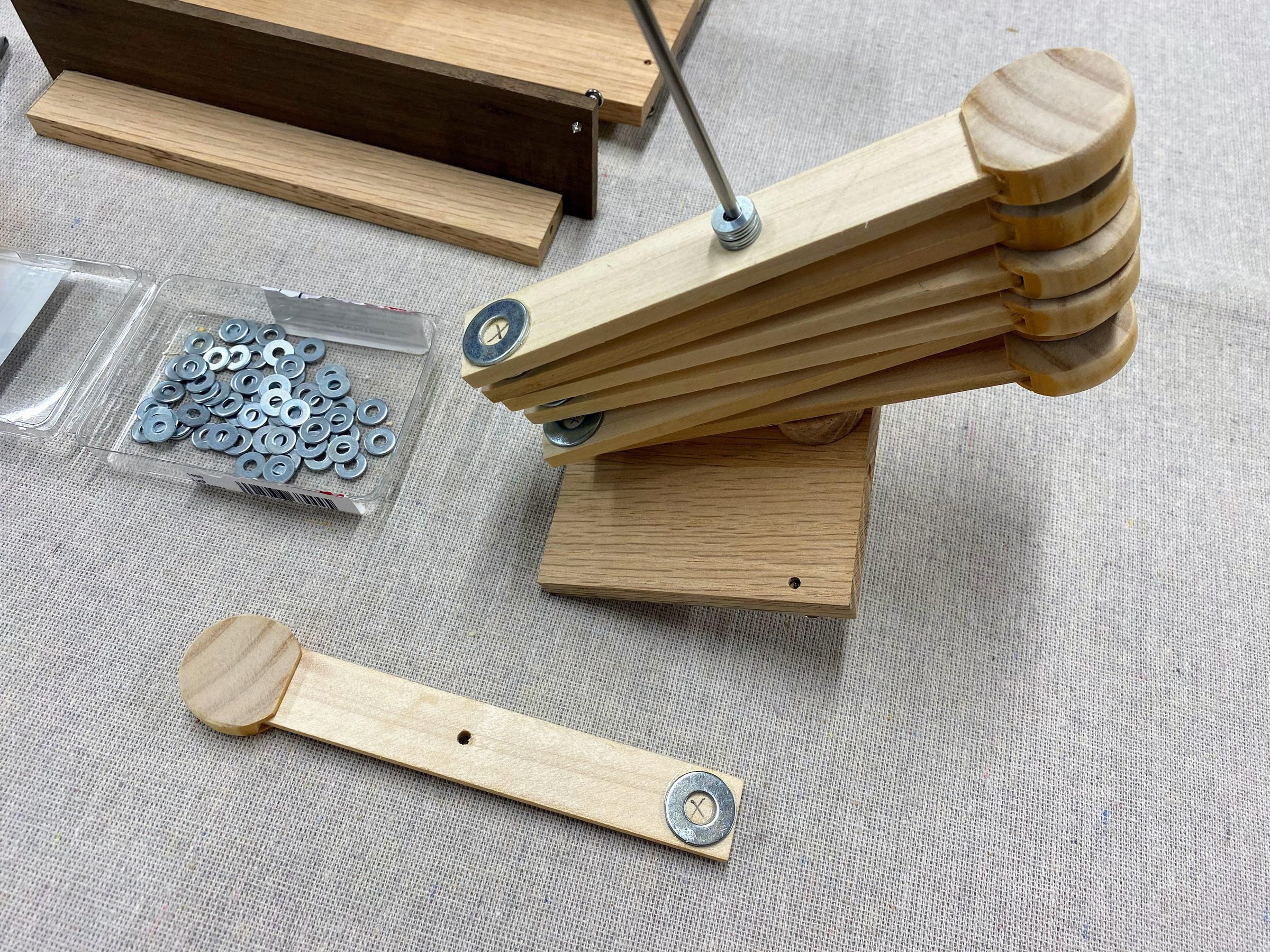 Slithering Snake Automaton : 6 Steps (with Pictures) - Instructables