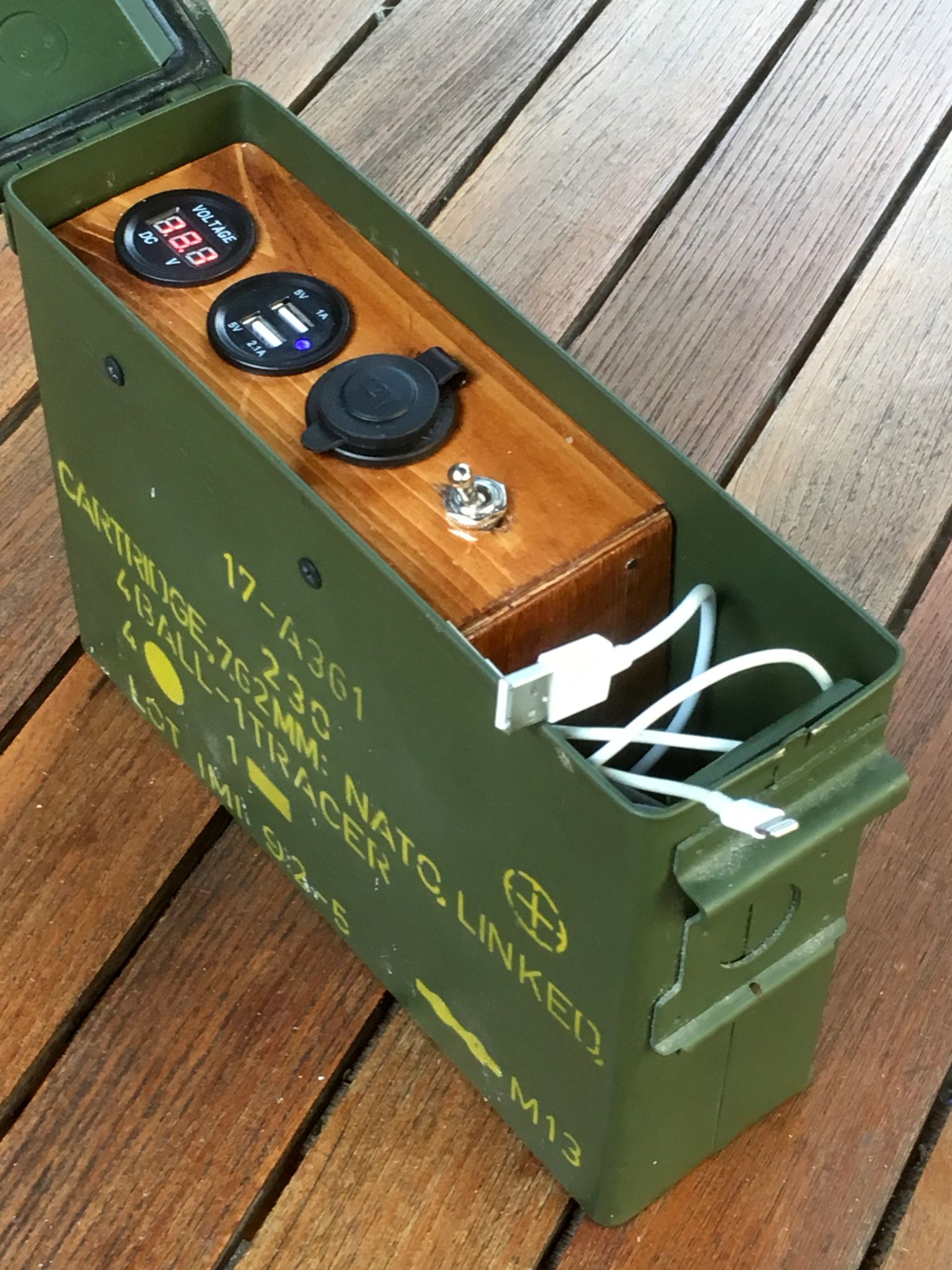 Mega Power Bank : 7 Steps (with Pictures) - Instructables