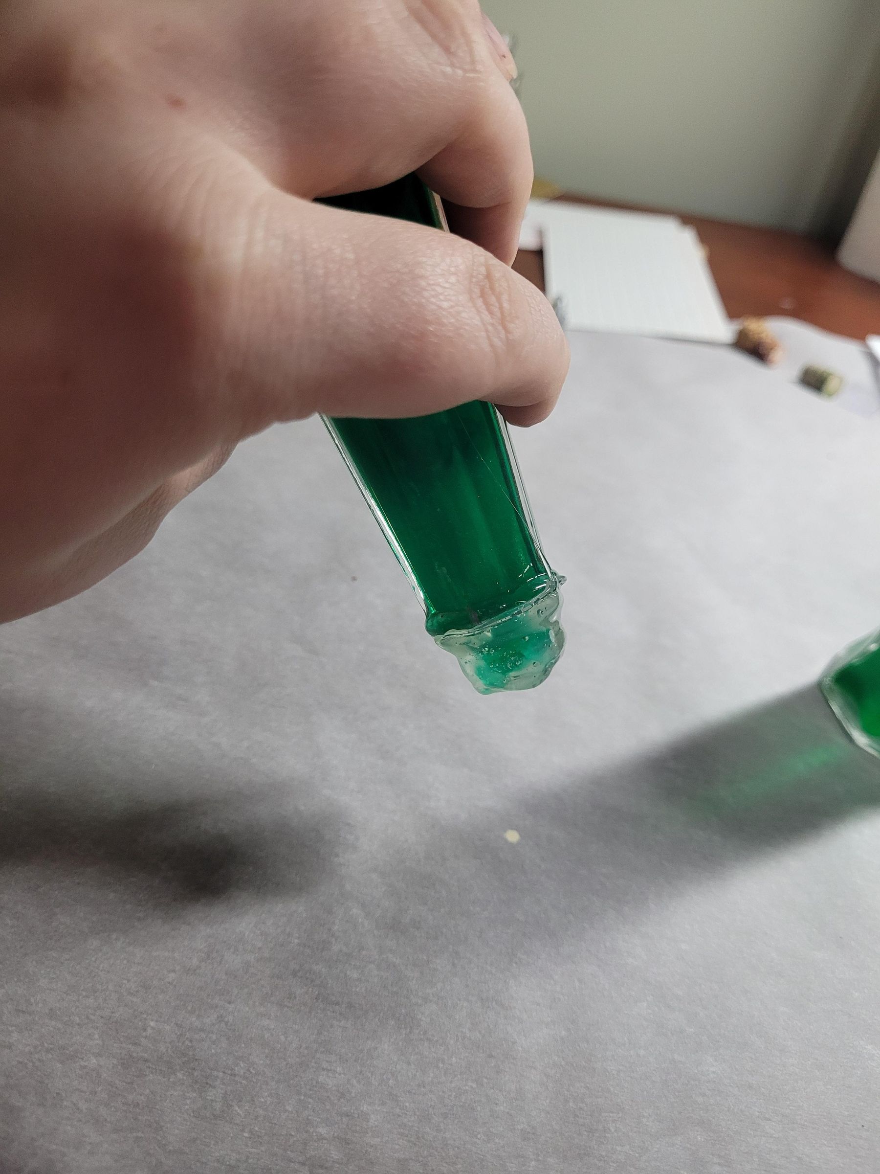 Different Ways to Seal a (small) Glass Bottle : 8 Steps - Instructables