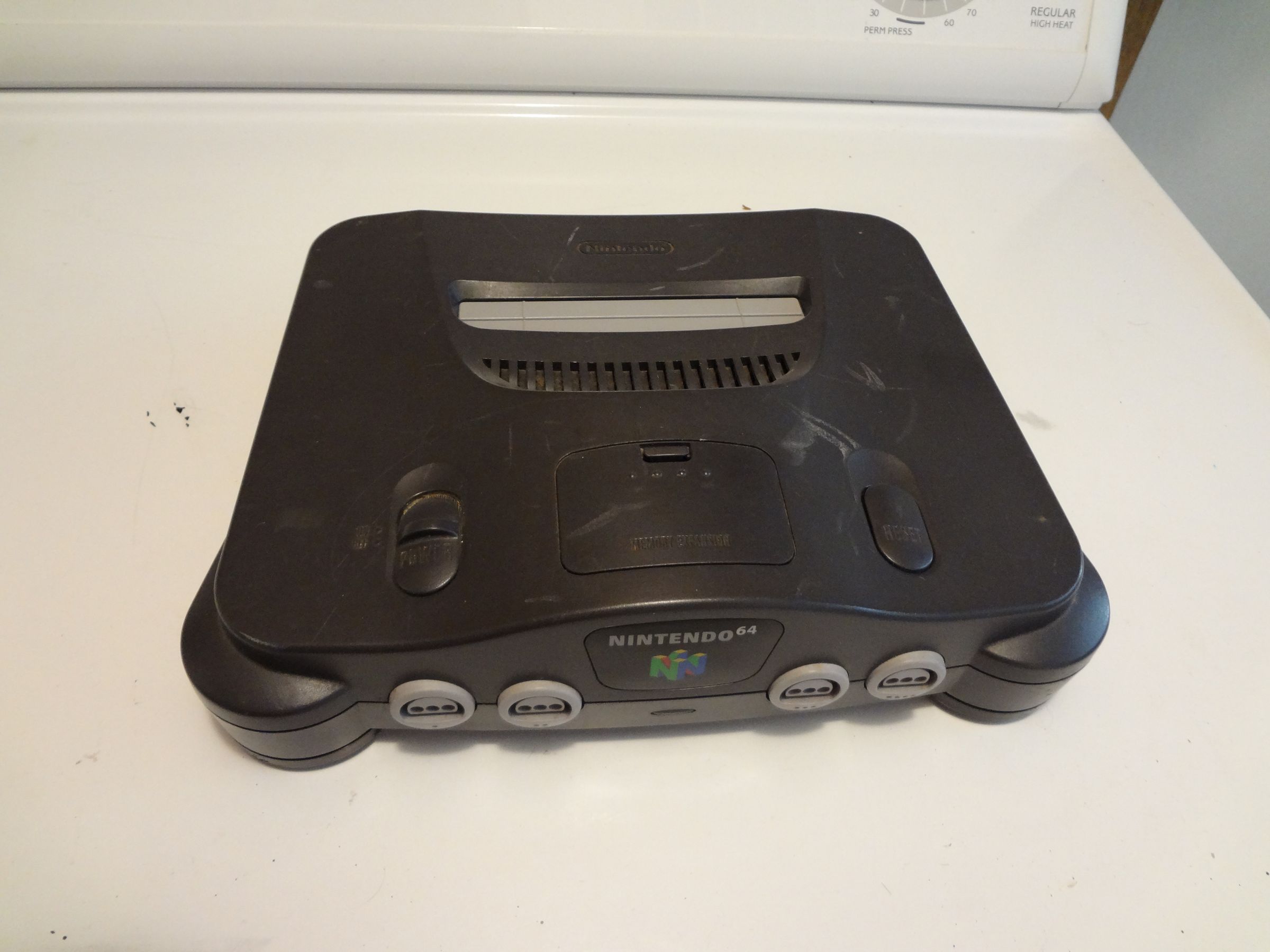 Hydro Dipped Nintendo 64 Console. : 6 Steps - Instructables