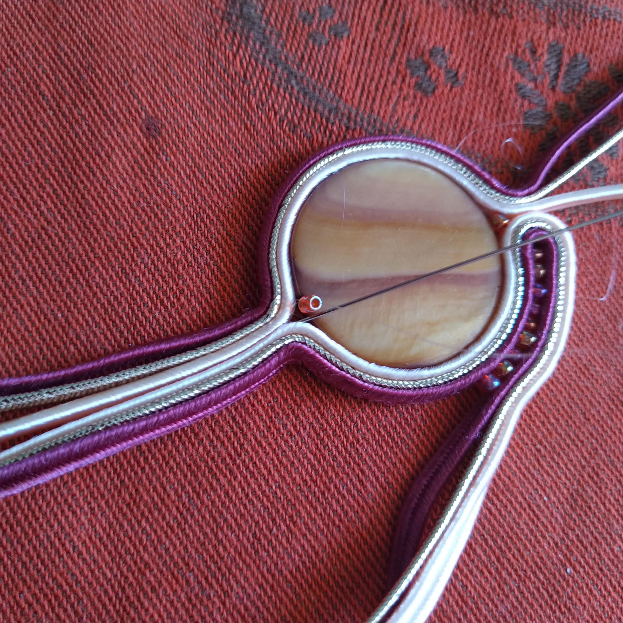 Elegant Soutache Hair Clip : 18 Steps (with Pictures) - Instructables