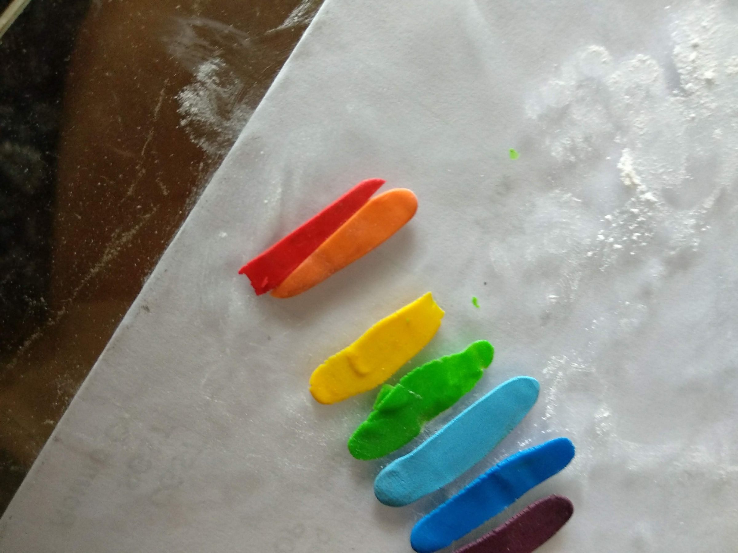 Polymer Clay Rainbow Gradient! : 4 Steps (with Pictures) - Instructables