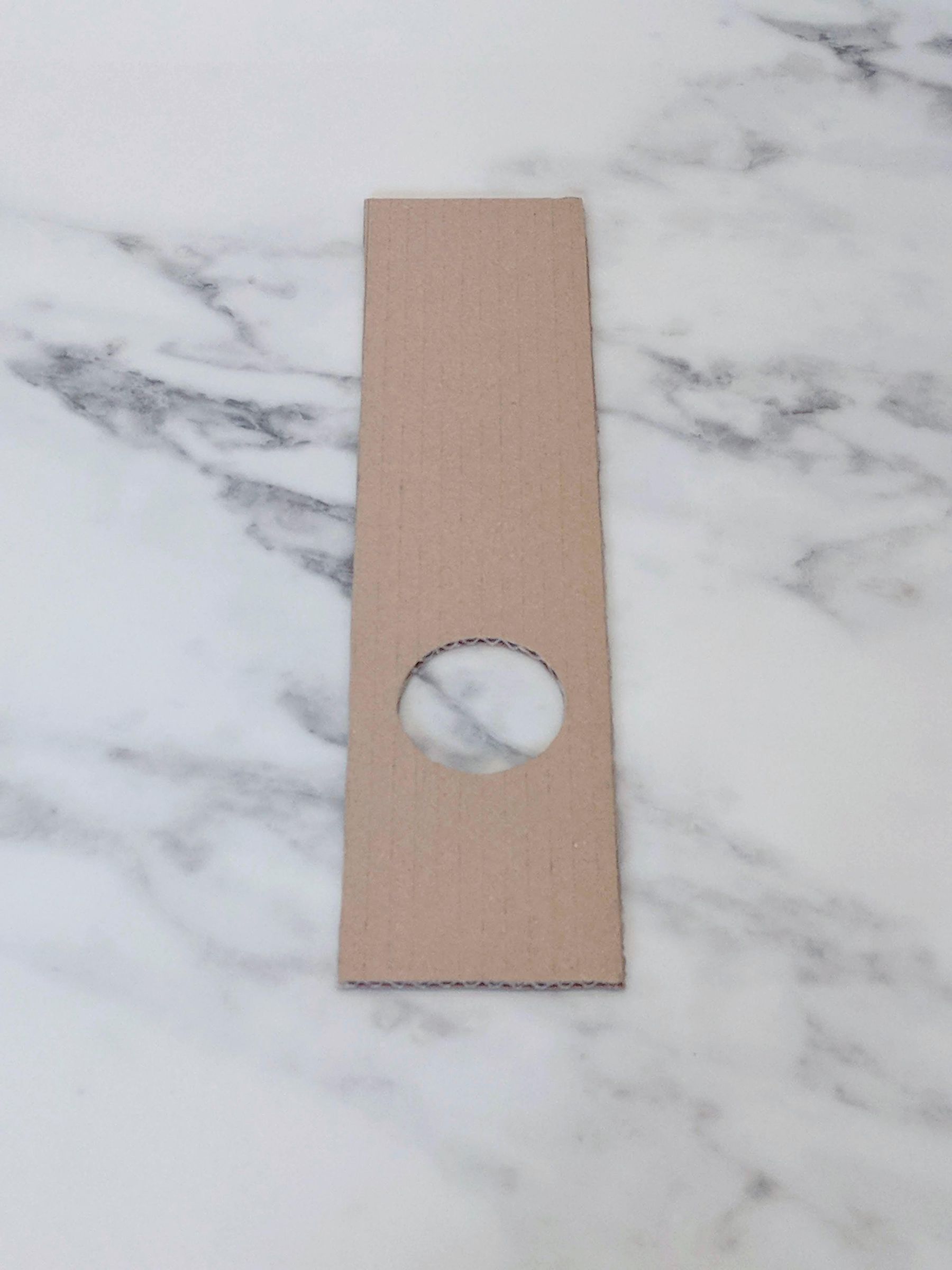 Cardboard File Holder : 6 Steps (with Pictures) - Instructables