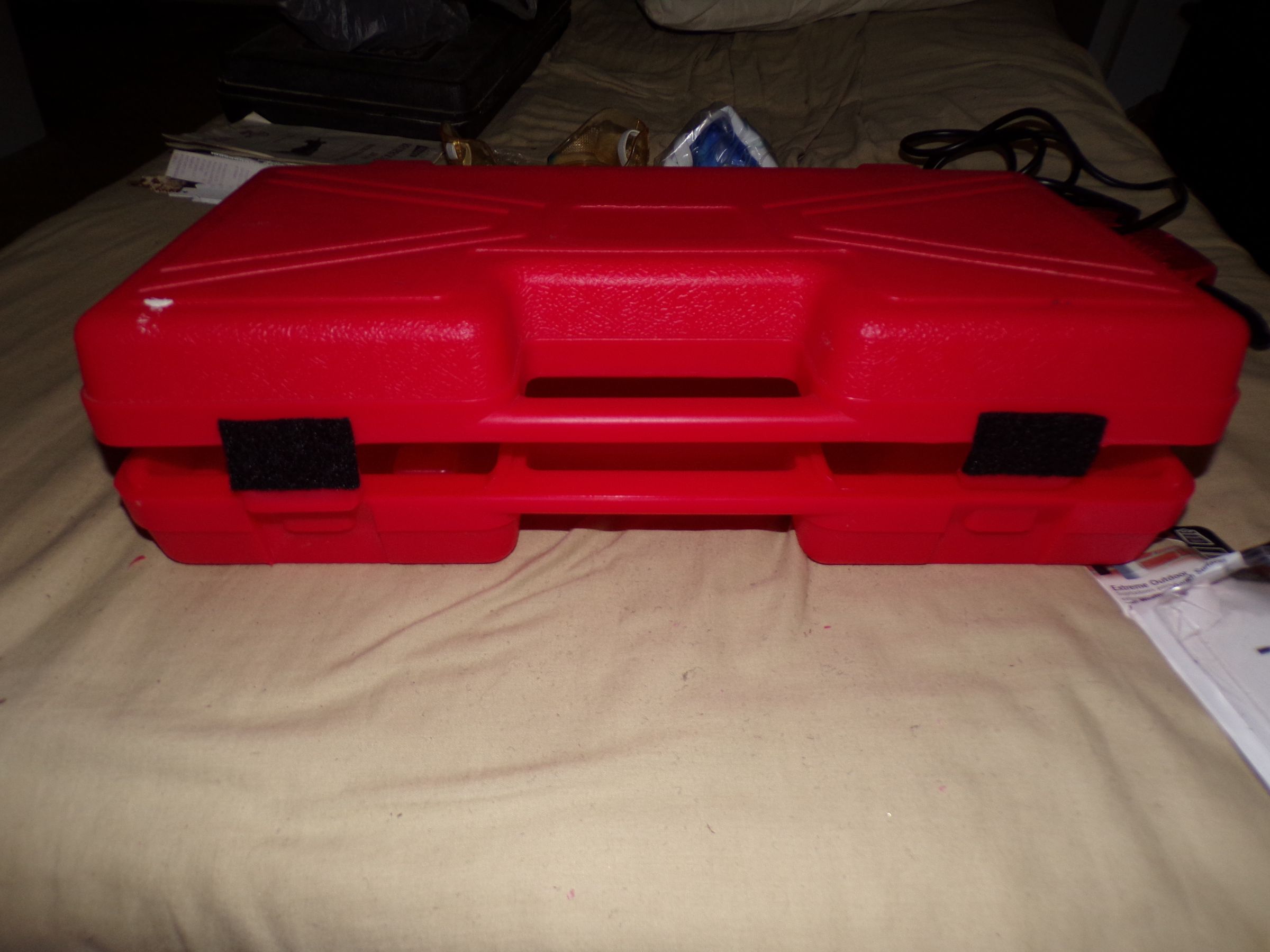 Fix Plastic Tool Cases With or Without Tools : 4 Steps - Instructables