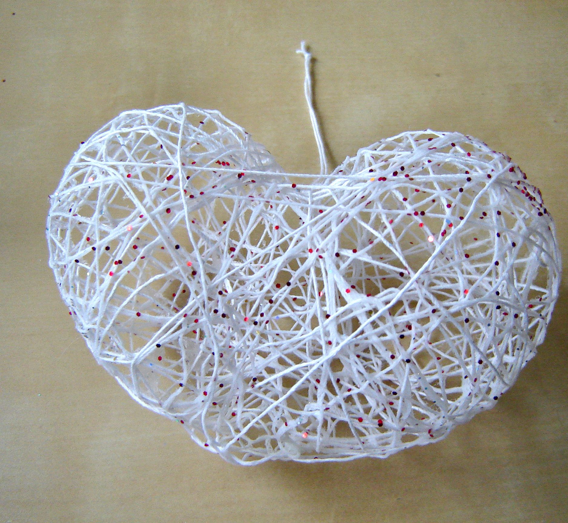 How to Make String Hearts : 5 Steps (with Pictures) - Instructables