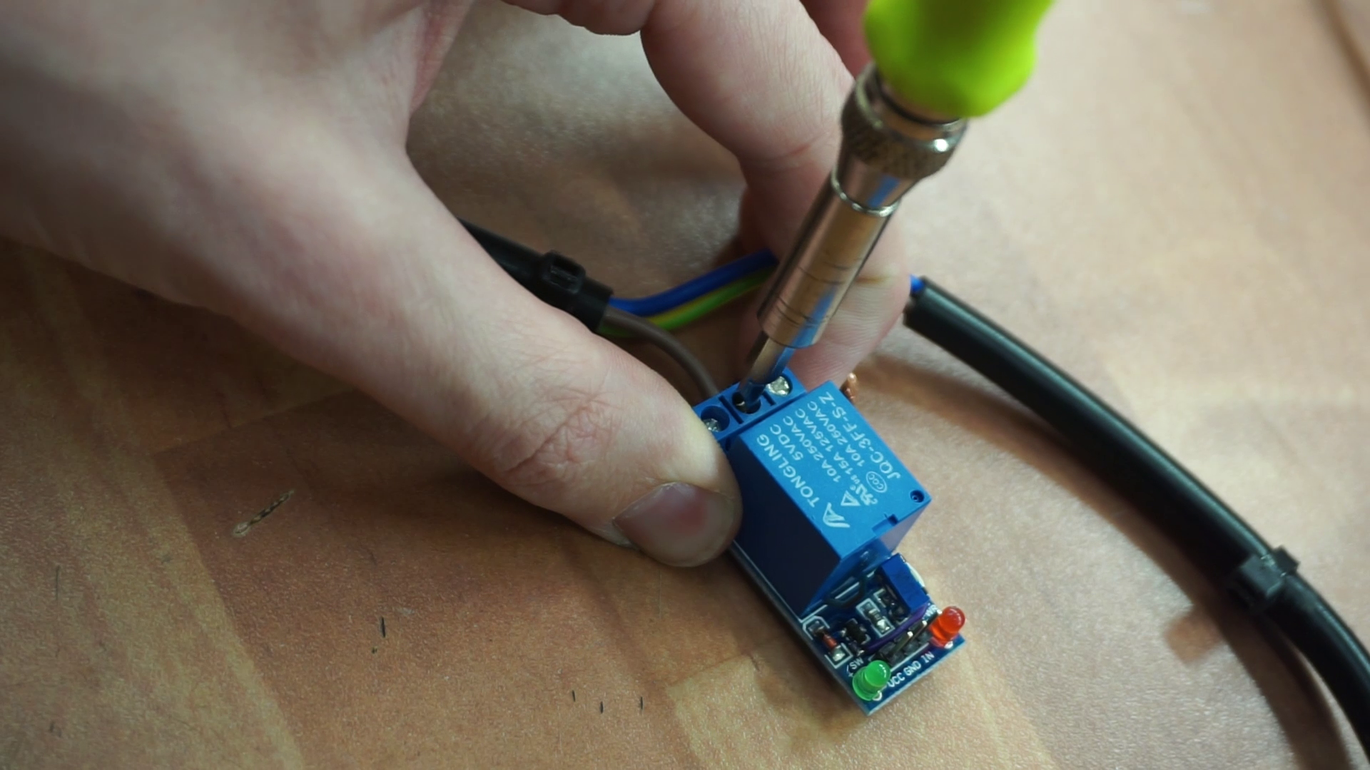 5V Relay Module Mod to Work With Raspberry Pi : 4 Steps - Instructables