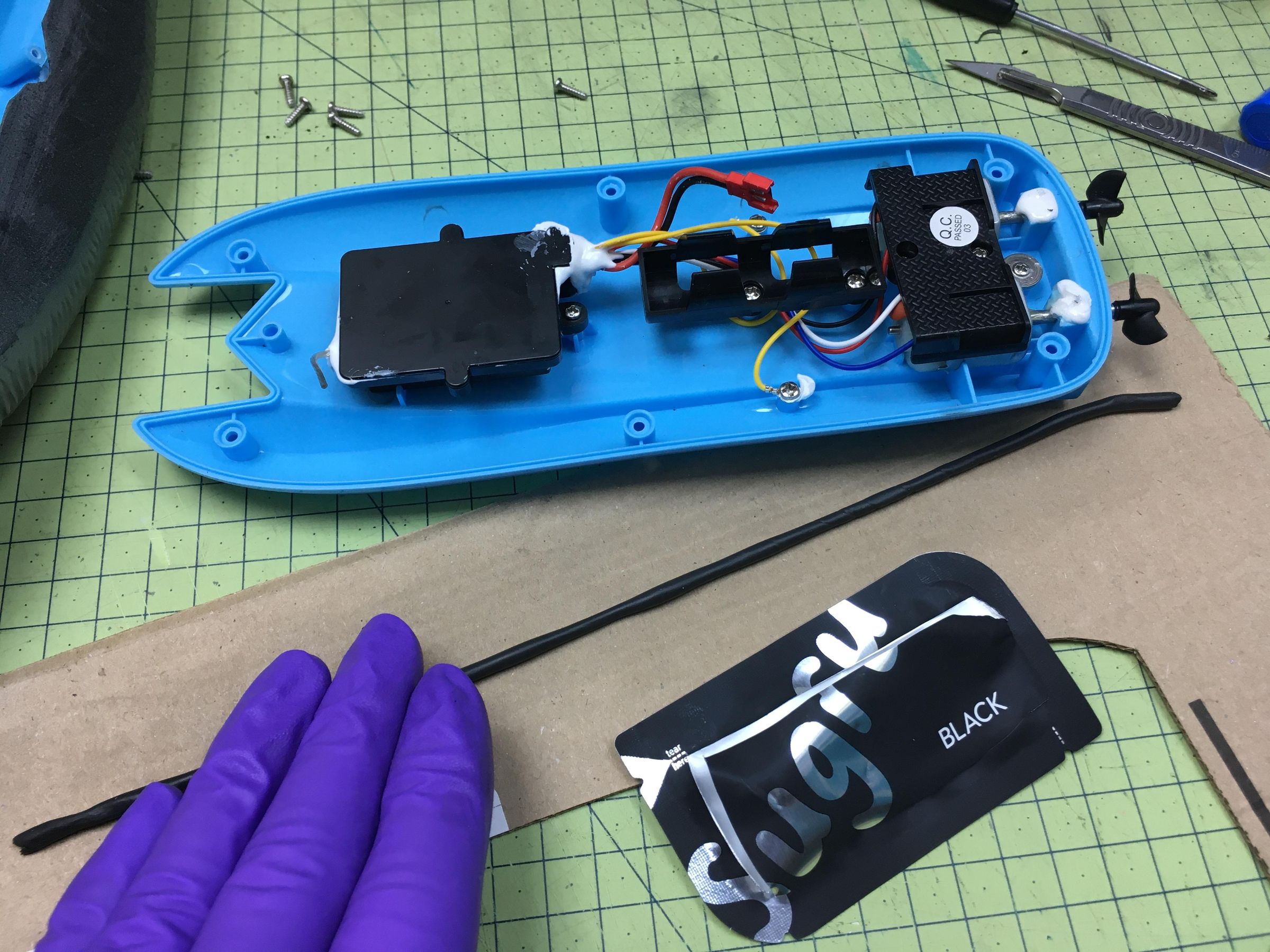 Dave - the Remote Control Duck (An Intro to 'Kit-Bashing') : 25 Steps ...