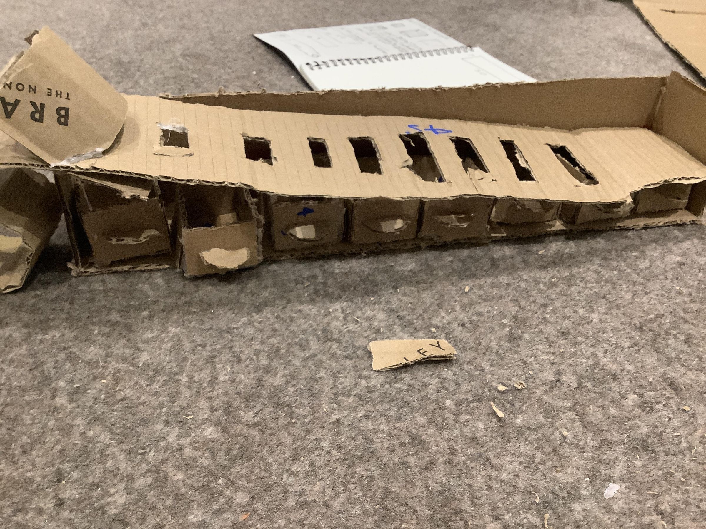 Automatic Cardboard Money Box and Separator : 4 Steps - Instructables