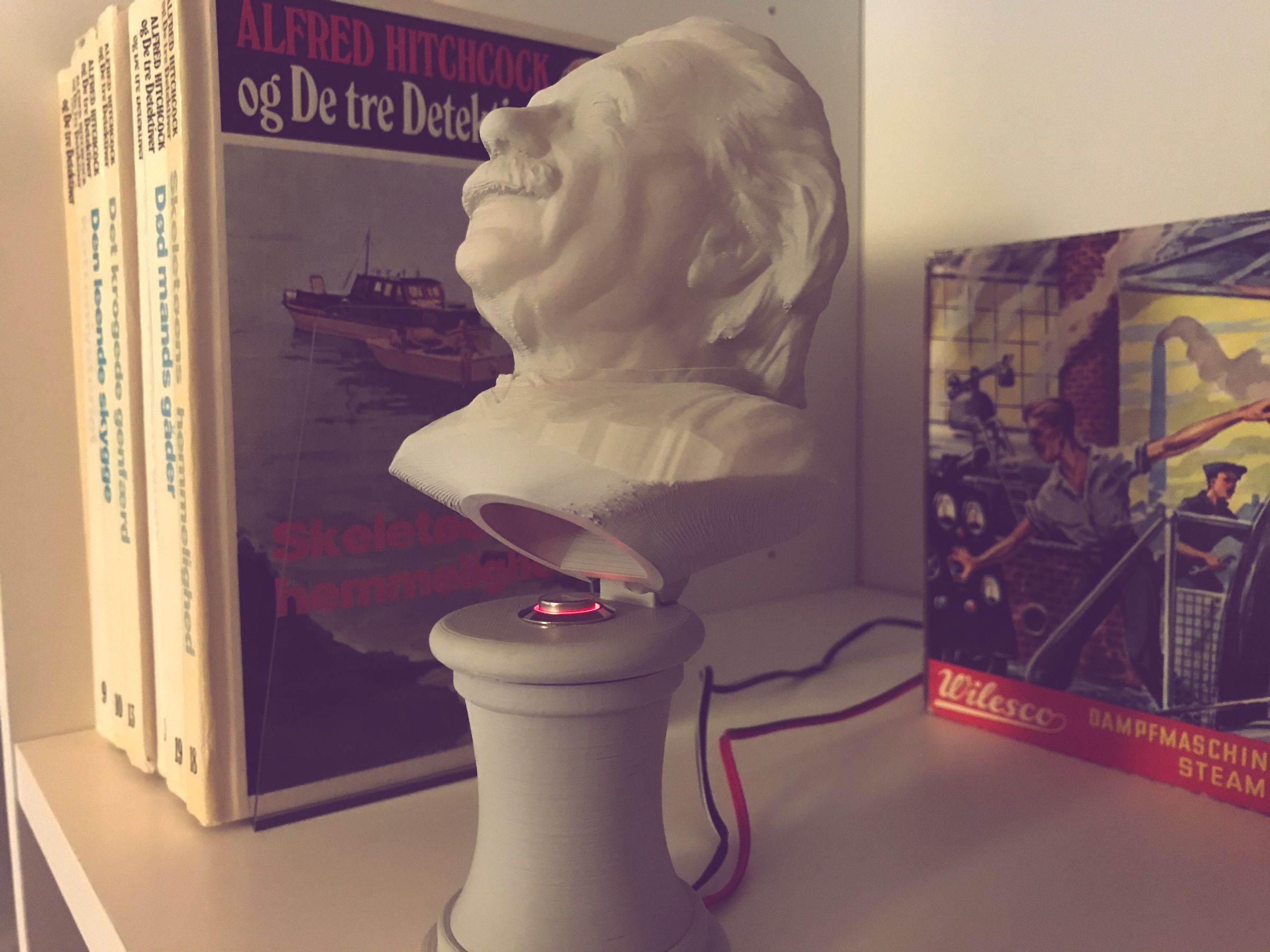Einstein Bust With Secret Switch : 3 Steps (with Pictures) - Instructables