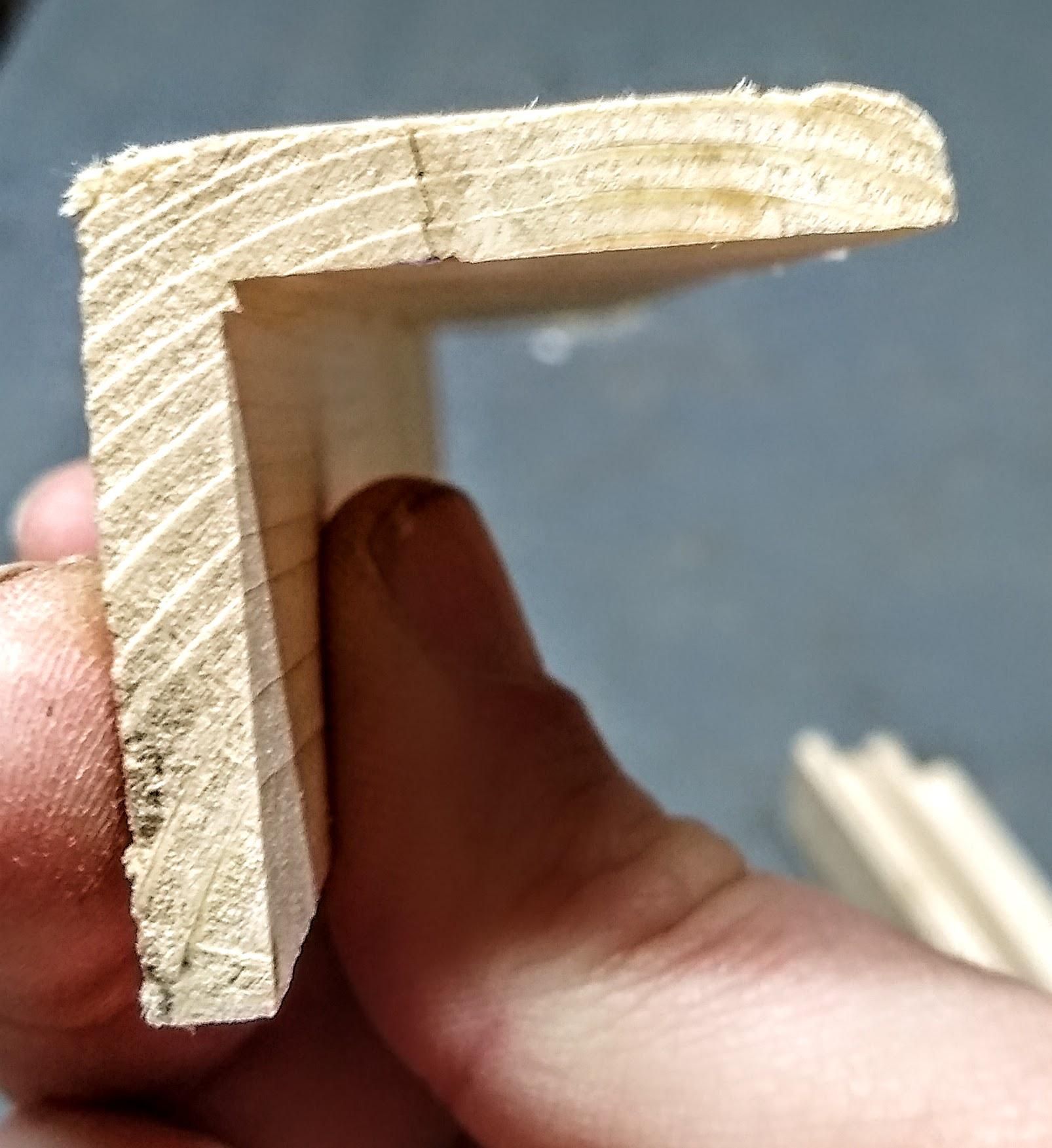 How to Make Outside Corner Molding Trim : 11 Steps - Instructables