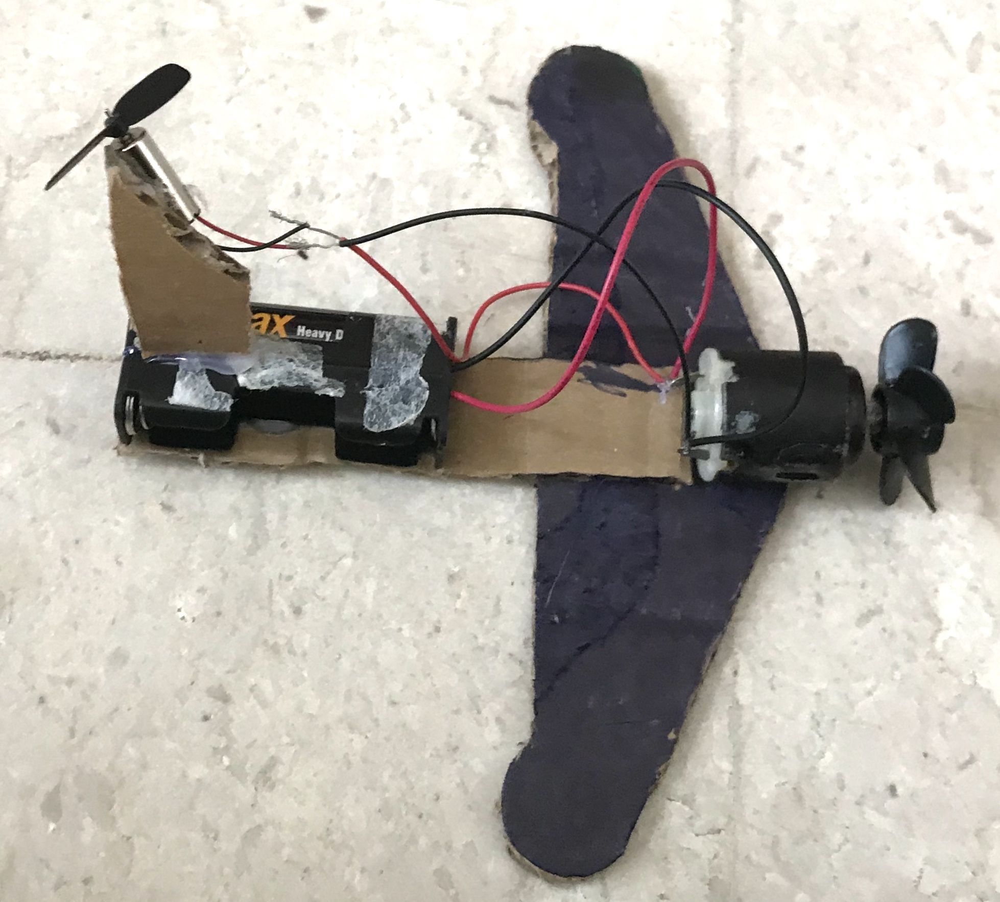 Cardboard Desk Fan That Looks Like a Plane : 7 Steps - Instructables
