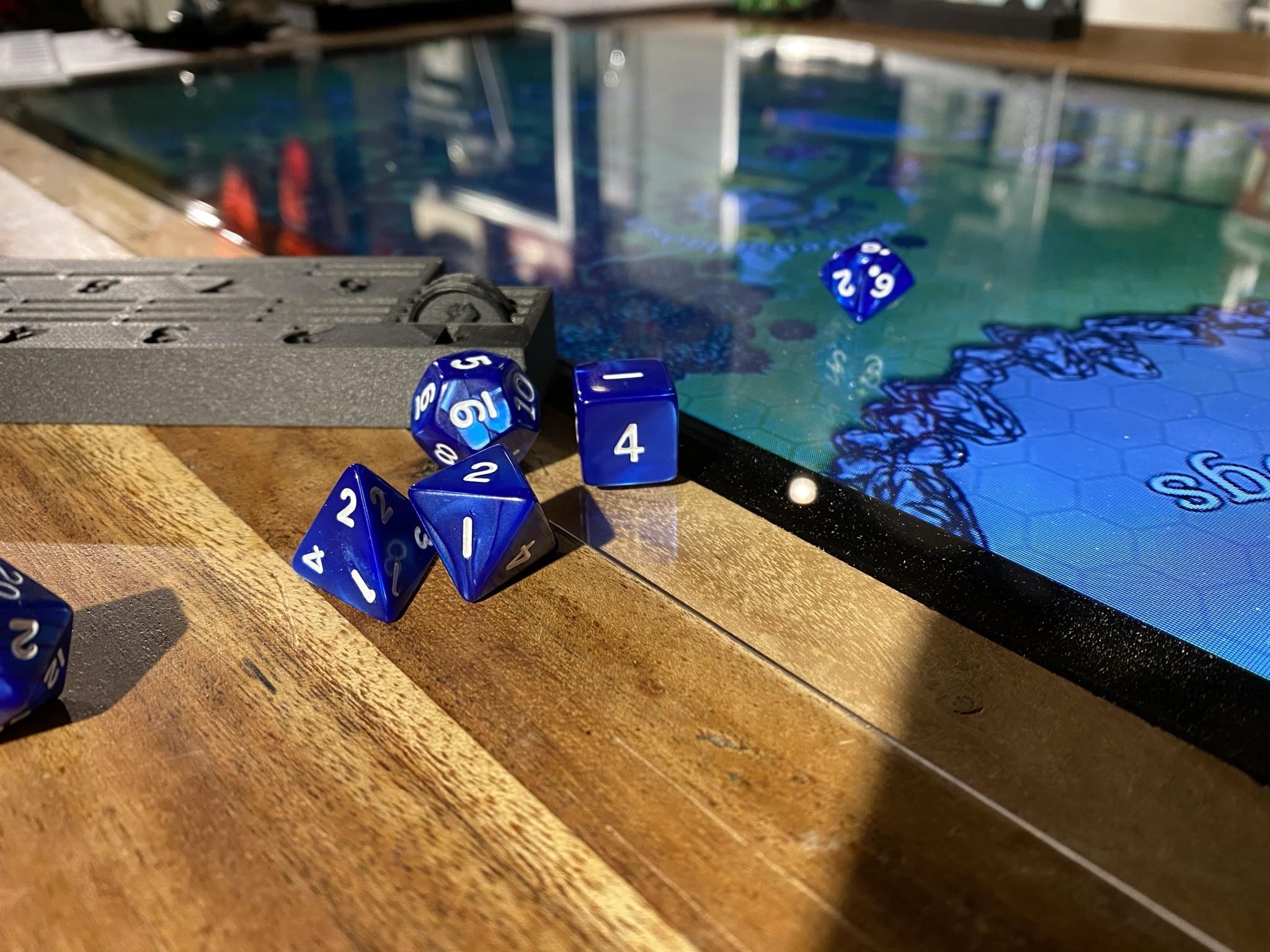 The Ultimate D&D Tabel : 9 Steps (with Pictures) - Instructables