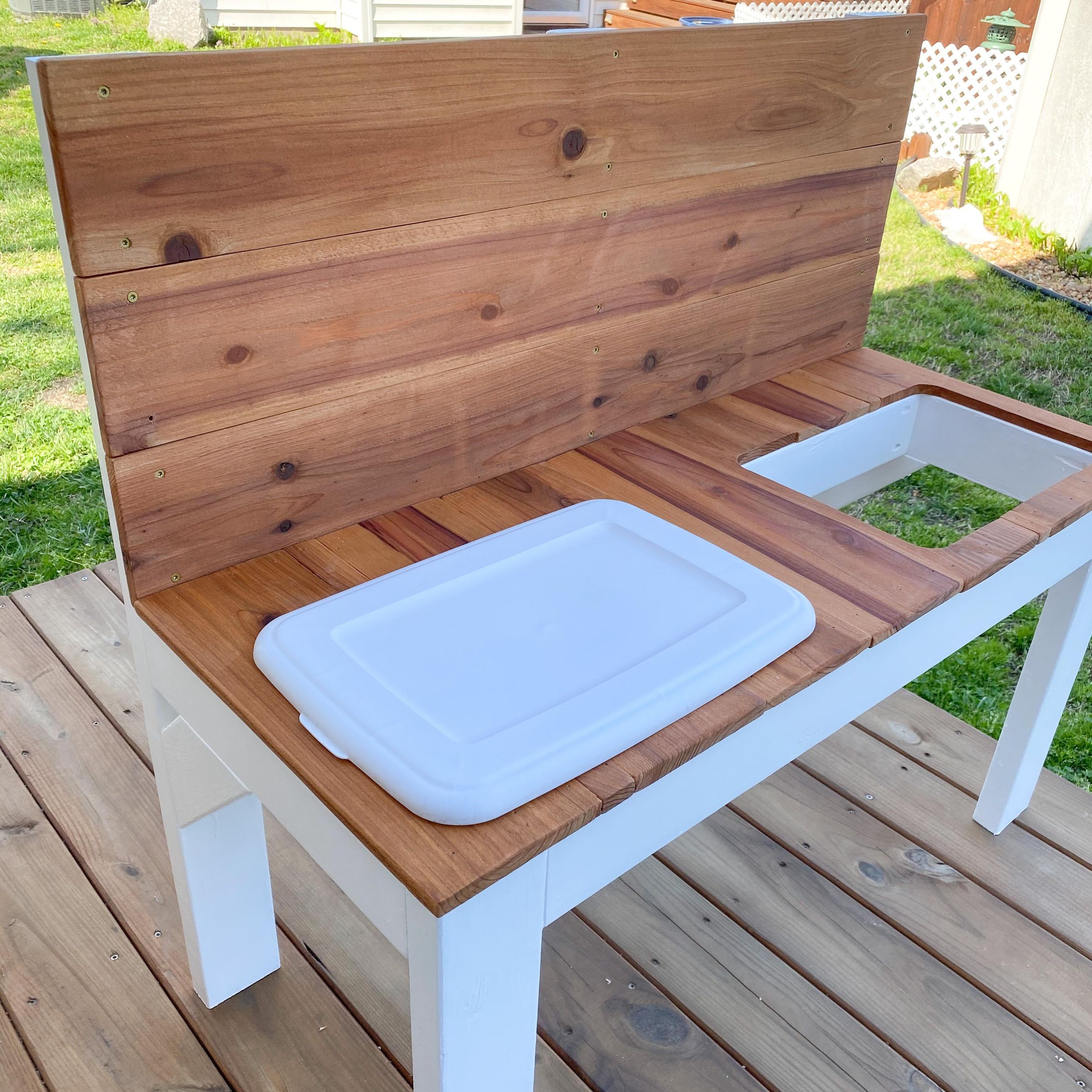 Outdoor Sand and Water Play Table : 24 Steps (with Pictures ...