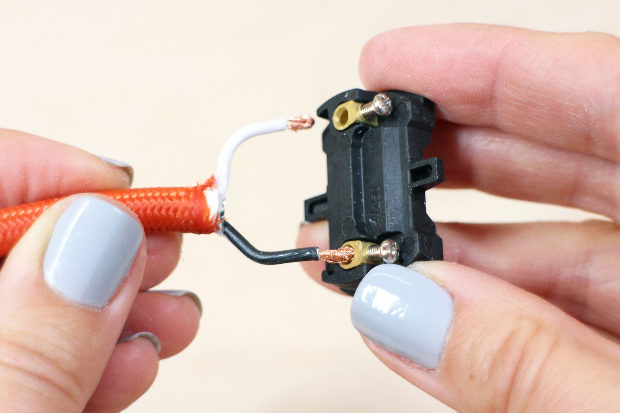 Wiring Sockets : 8 Steps - Instructables