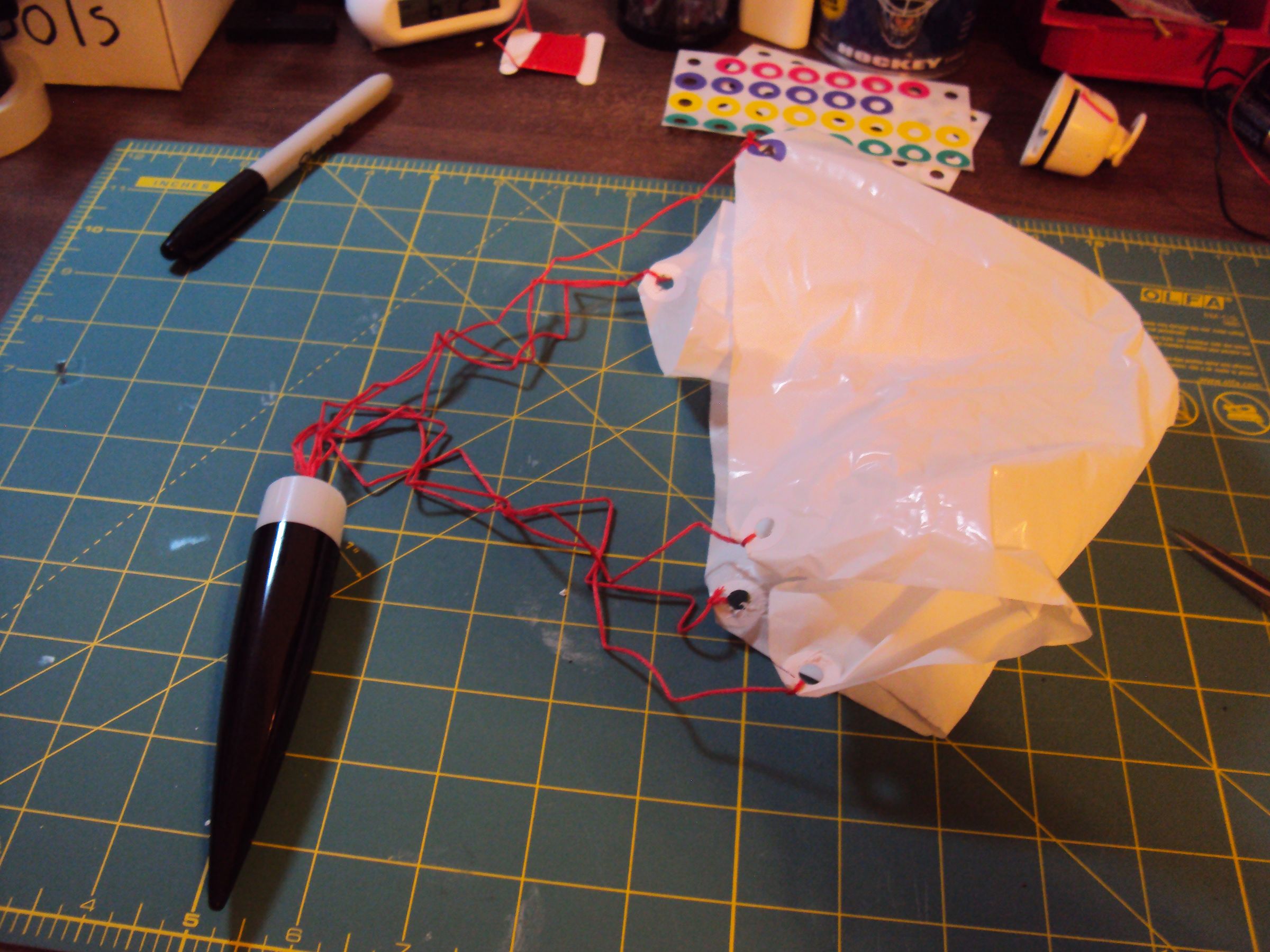 DIY Model Rocket Parachute : 8 Steps - Instructables