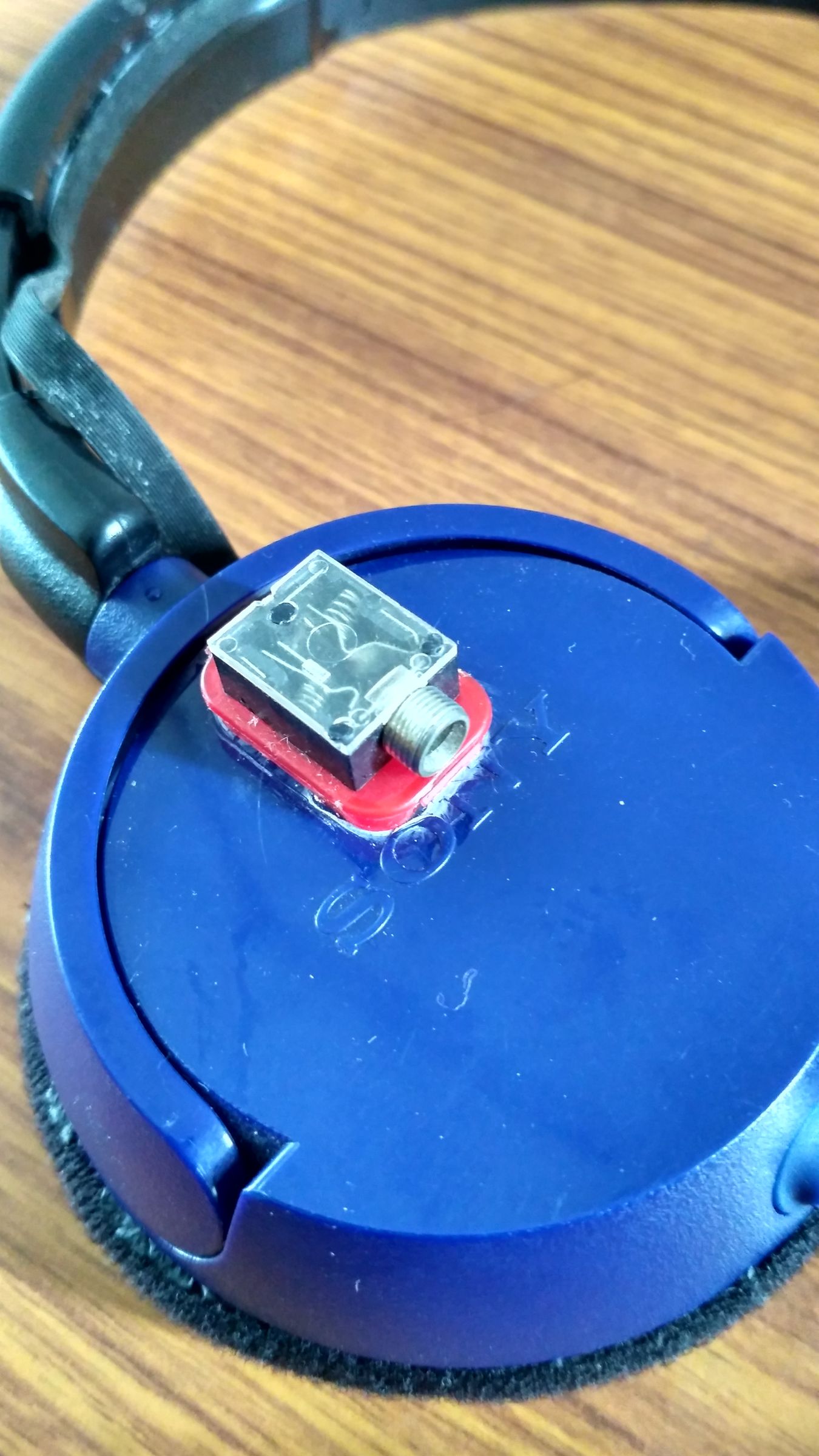 Wired to Wireless Bluetooth Headphone Convertion : 9 Steps (with ...