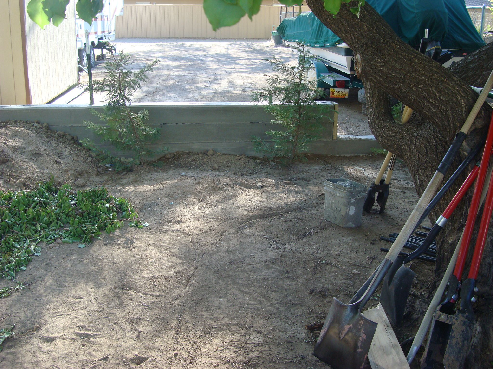 Retaining Wall and Footer/ Pouring Concrete - Instructables