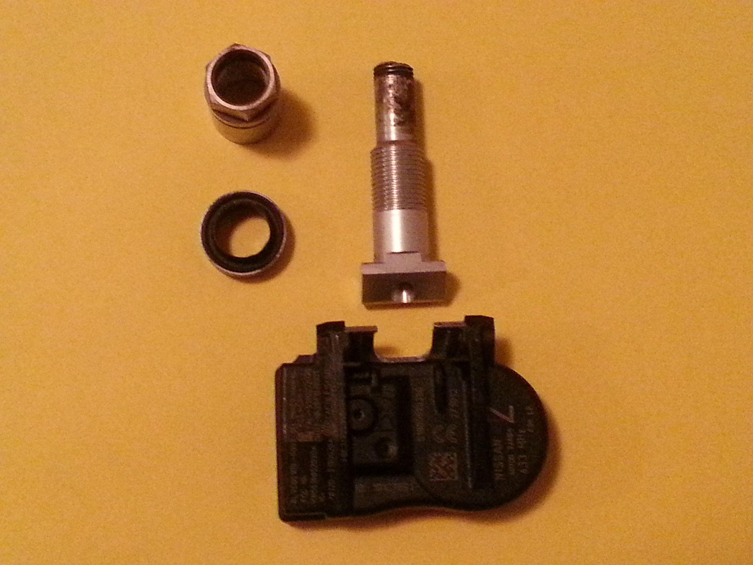 Repair Tire Pressure Monitor Sensor (TPMS) : 5 Steps (with Pictures ...