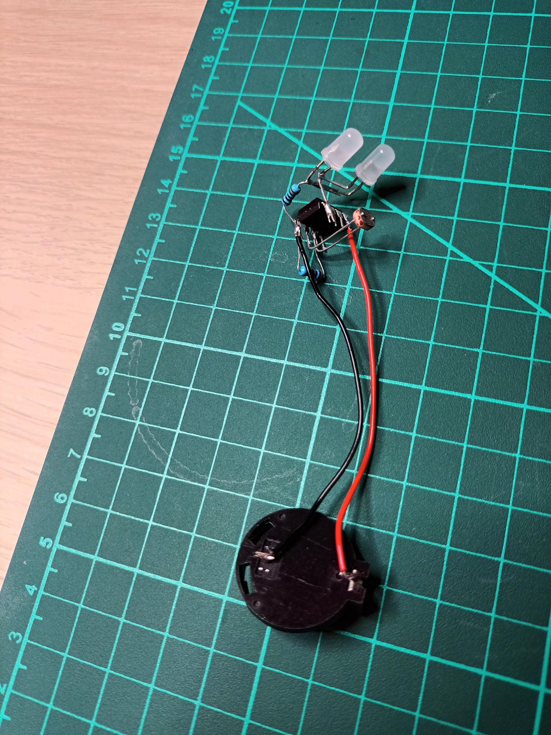 Spooky LED Eyes : 6 Steps (with Pictures) - Instructables