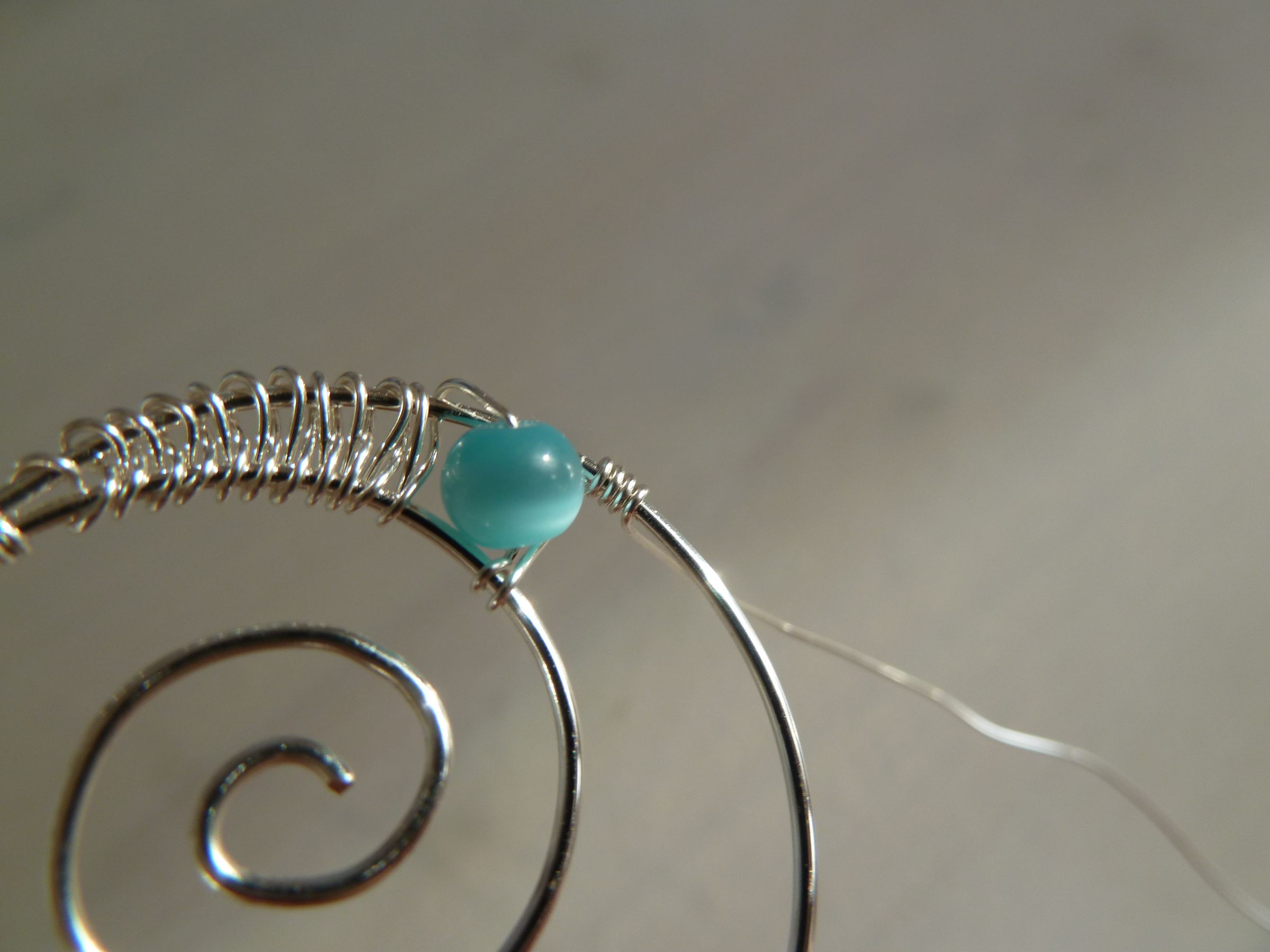 Swirled Wire Beaded Pendant : 18 Steps (with Pictures) - Instructables