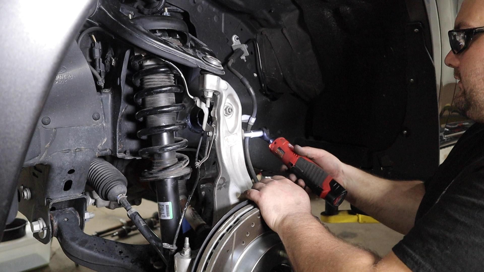 Ford Ranger 2.5" Leveling Kit Install 2019-2022 : 14 Steps - Instructables