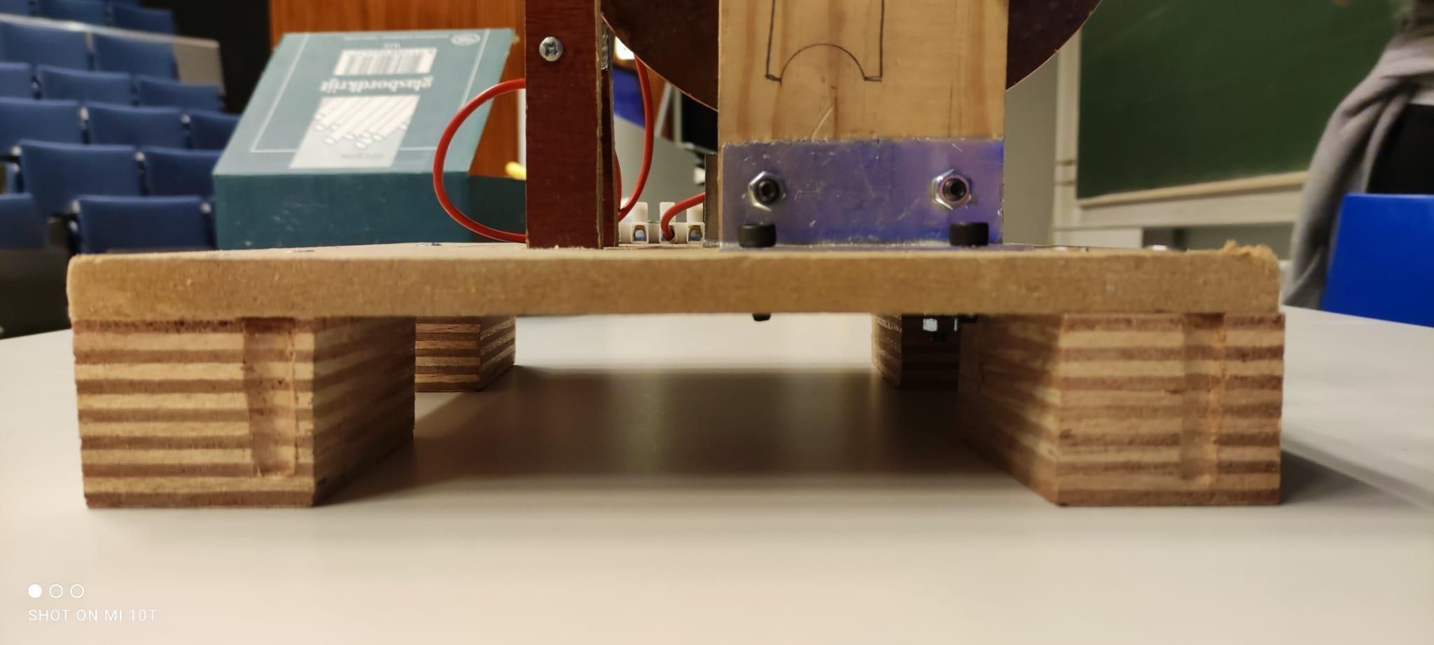 Faraday Disk Dynamo (Homopolar Generator) : 6 Steps - Instructables