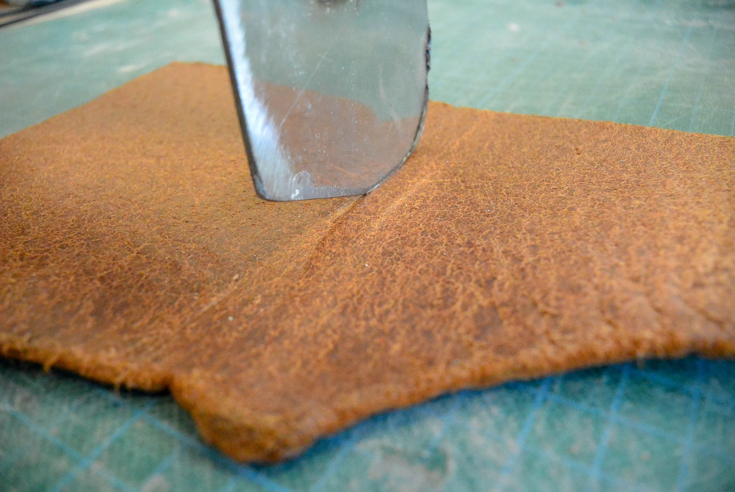 Leather Folding Techniques - Werkplaatsidc : 10 Steps (with Pictures ...
