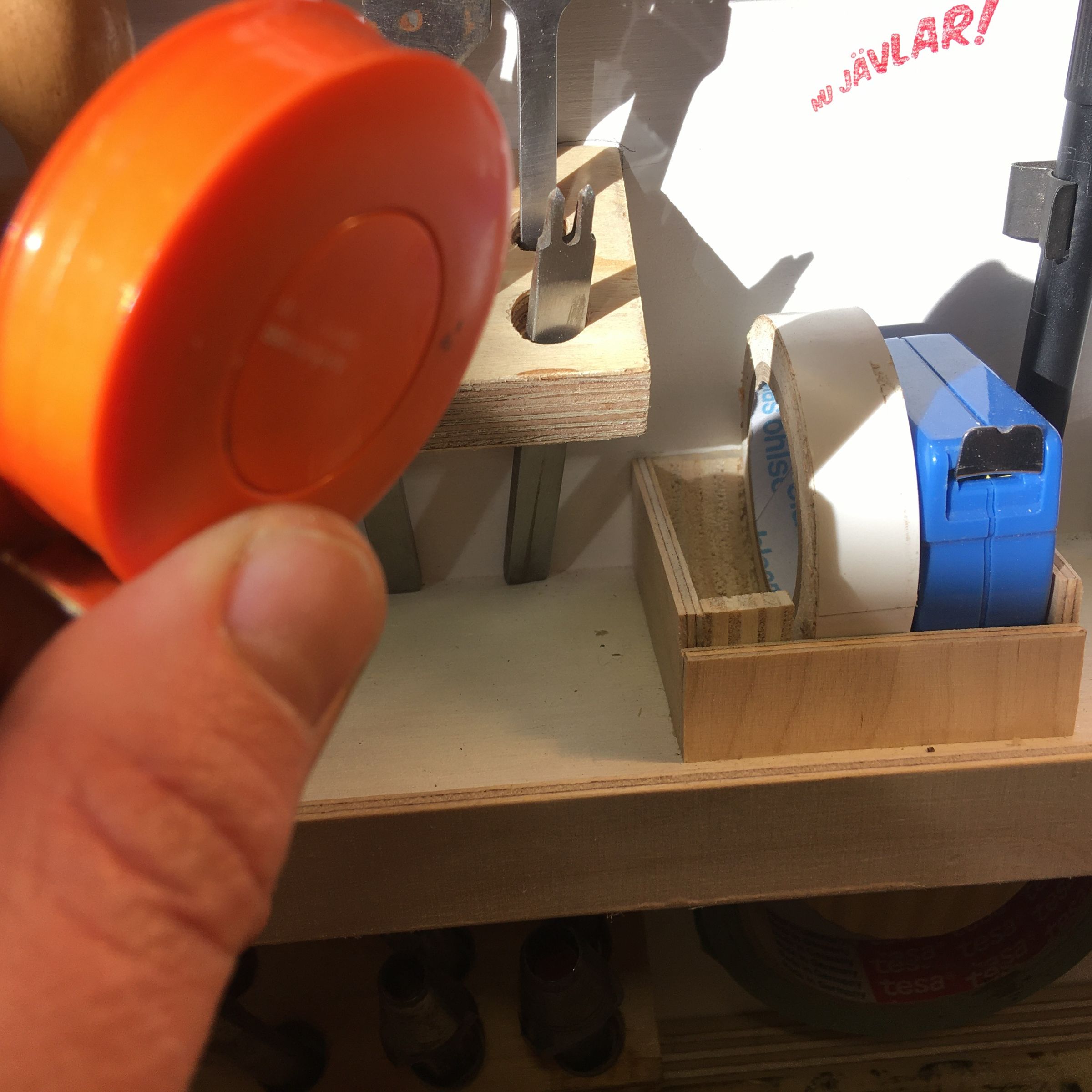 Portable Leather Workshop : 9 Steps (with Pictures) - Instructables