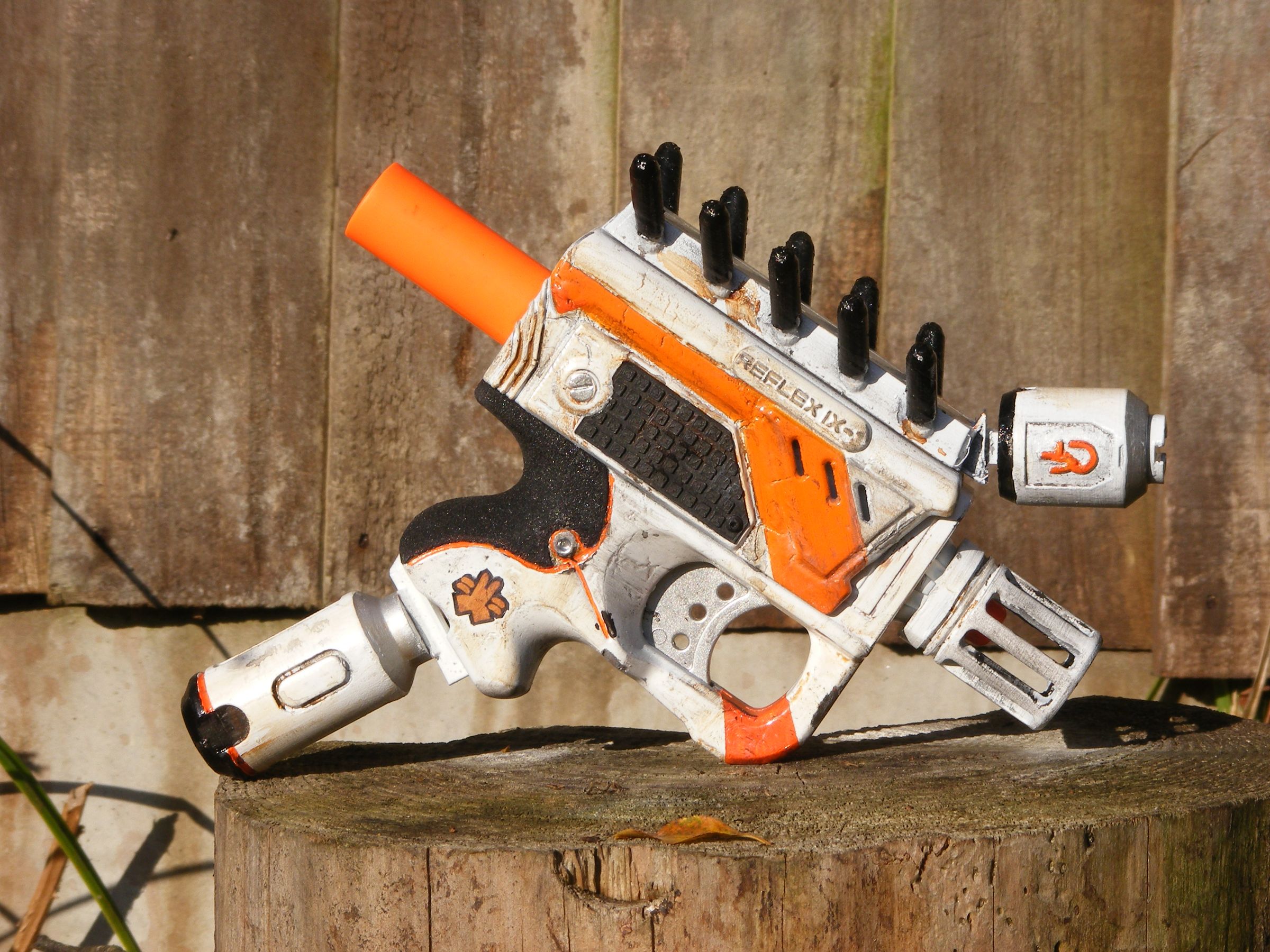DISTRICT 9 Inspired NERF Remake : 15 Steps (with Pictures) - Instructables