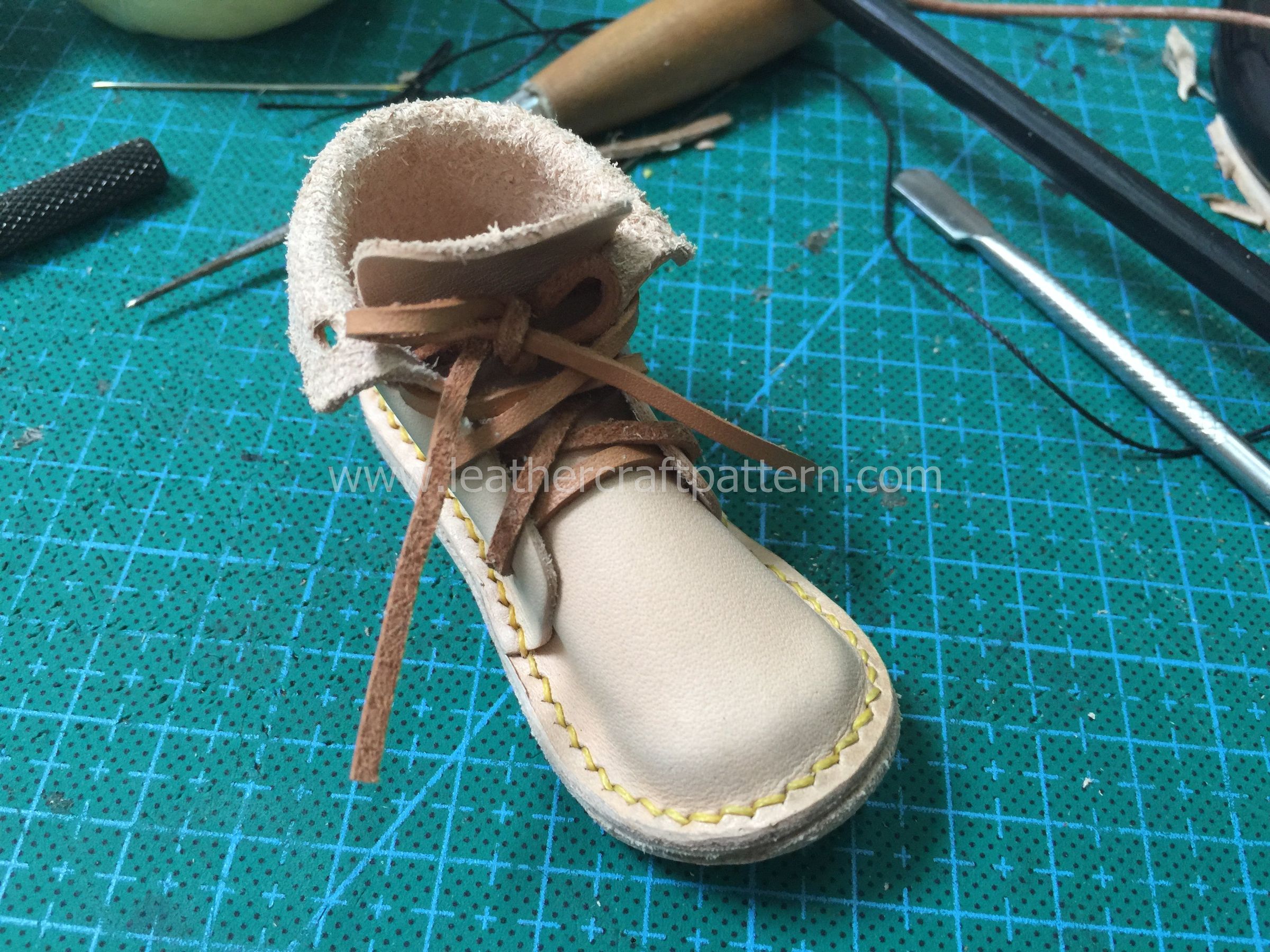 Leather Shoe Key Fob : 10 Steps - Instructables