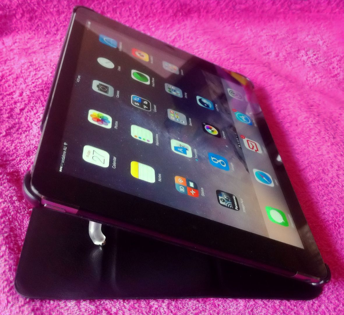 Hooked on Tablets : 4 Steps - Instructables