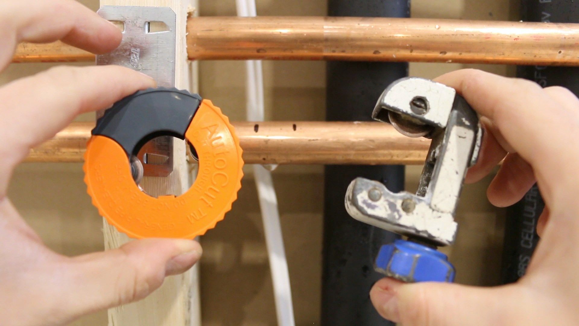 How to Solder Copper Pipe in a Wall : 16 Steps (with Pictures ...
