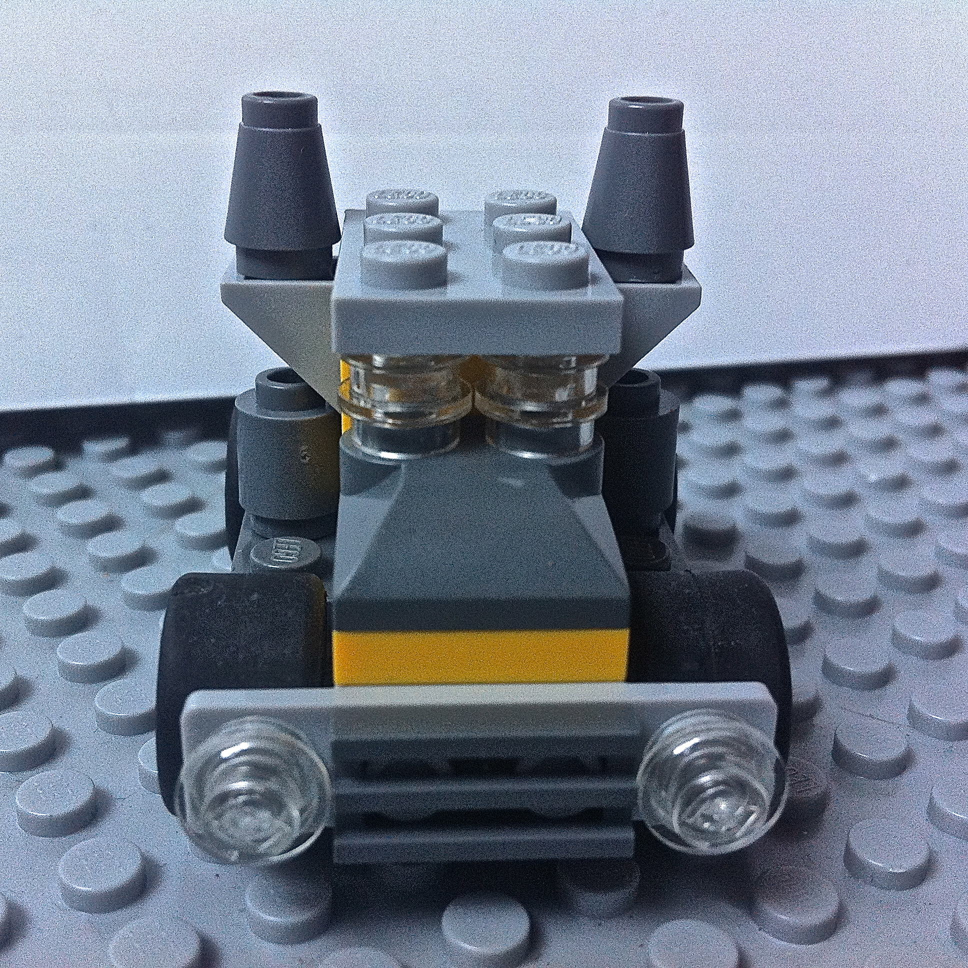Mini Lego Wheeler : 5 Steps - Instructables