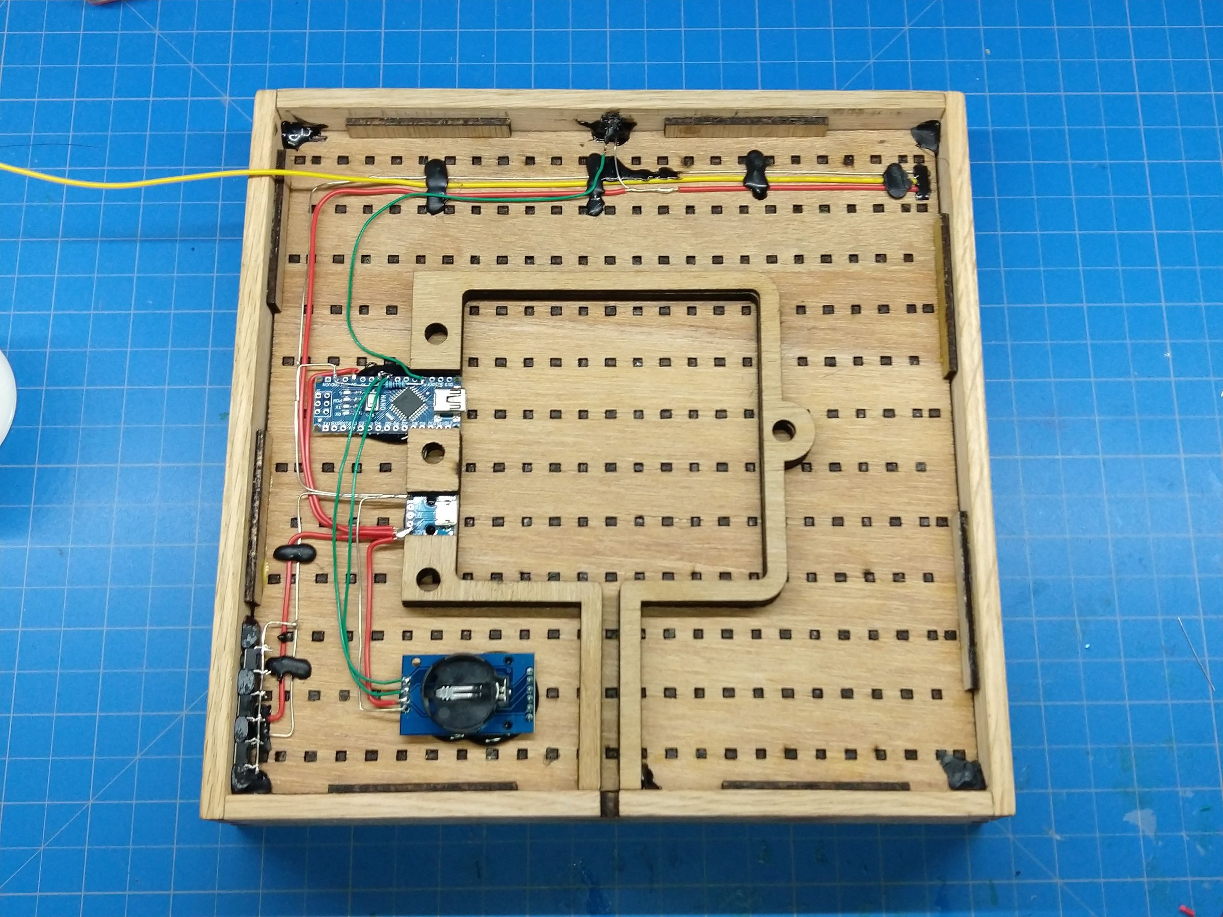 Word Clock : 21 Steps (with Pictures) - Instructables