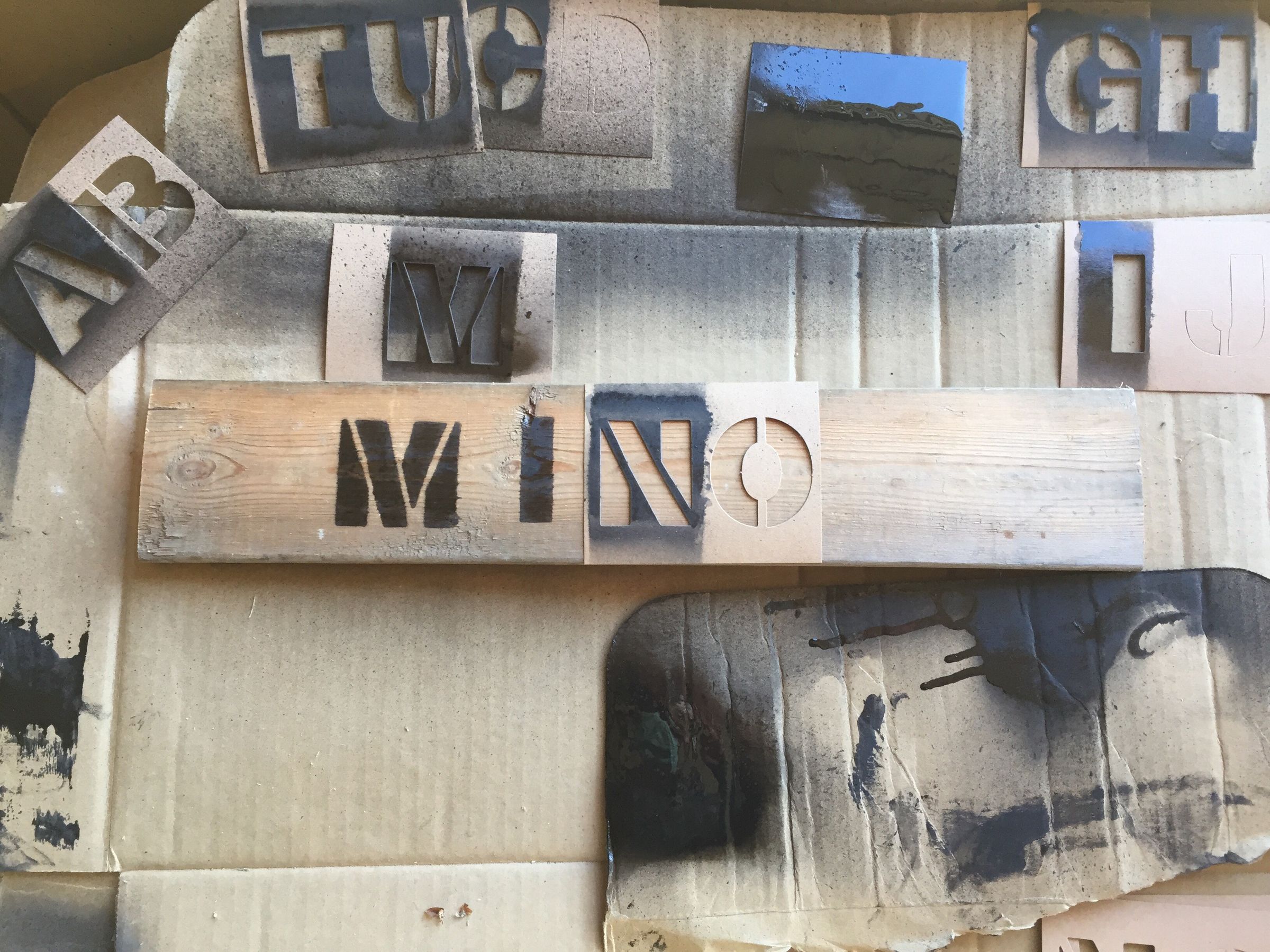 WW2 German Mine Sign : 6 Steps - Instructables