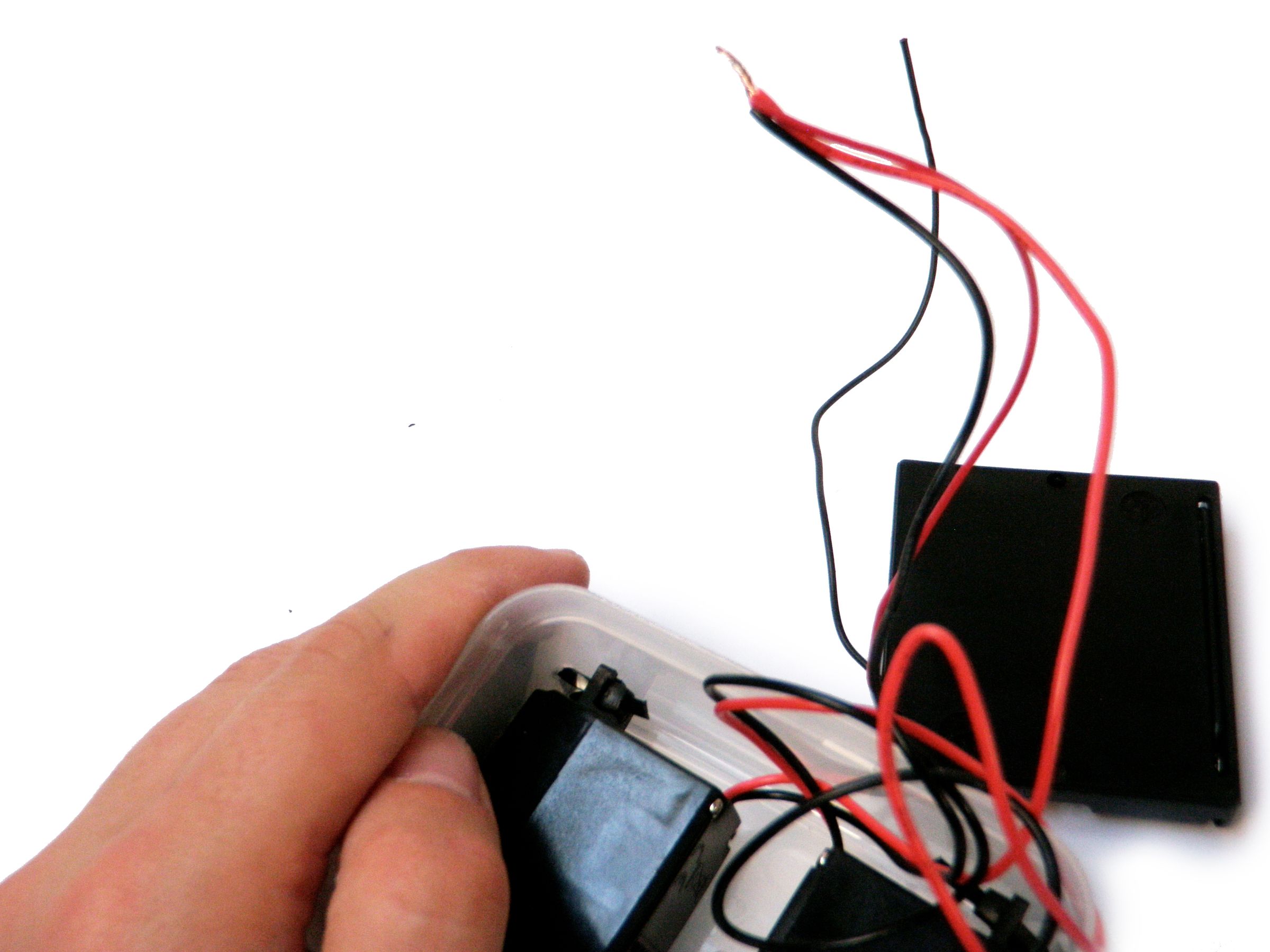 Simple Bots: Wobbler : 11 Steps (with Pictures) - Instructables