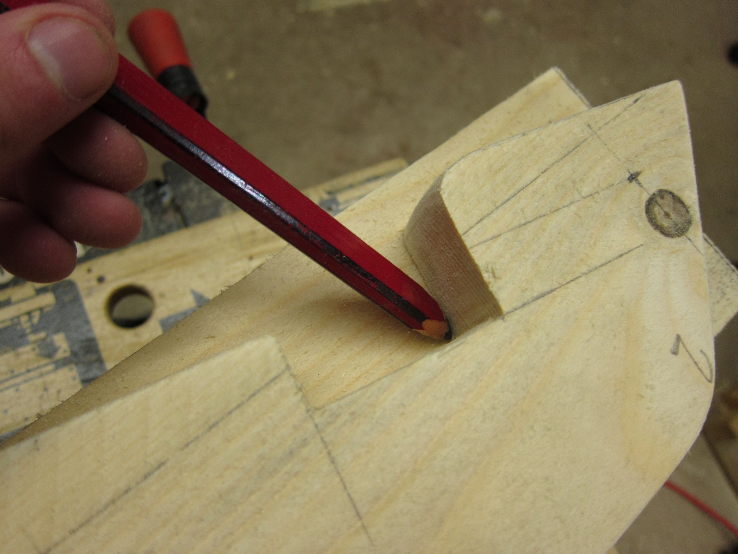 Tension Series - Floating Bed : 9 Steps (with Pictures) - Instructables