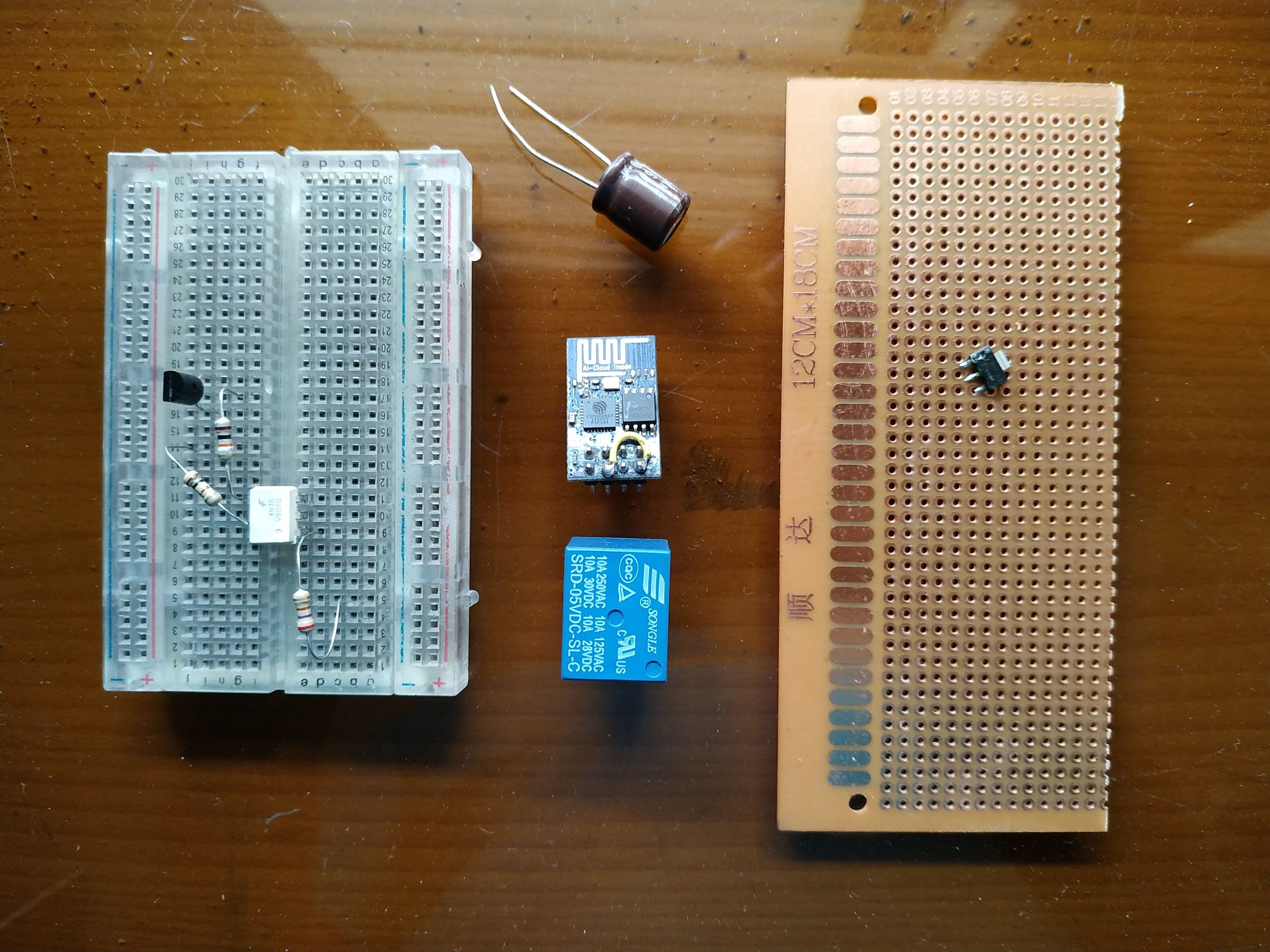 $3 Smart Bulb Holder : 9 Steps (with Pictures) - Instructables