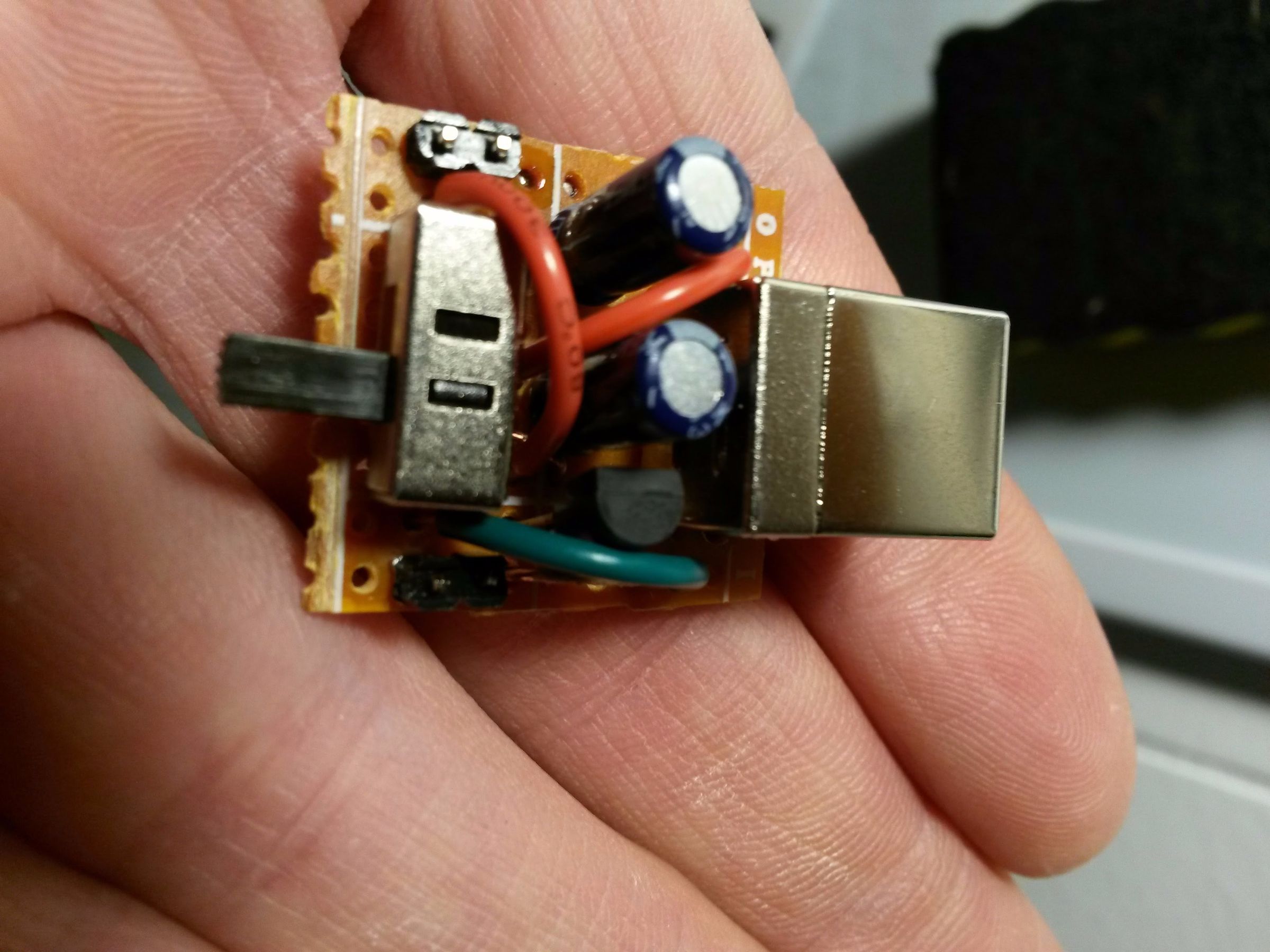 5V/3.3V Breadboard Power Supply : 3 Steps (with Pictures) - Instructables