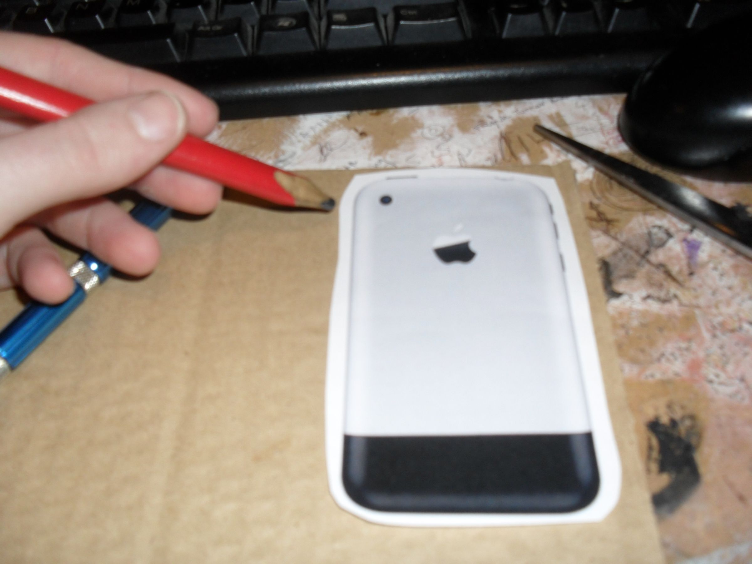 Cardboard Props: How to Make a Prop IPhone or IPad : 8 Steps ...