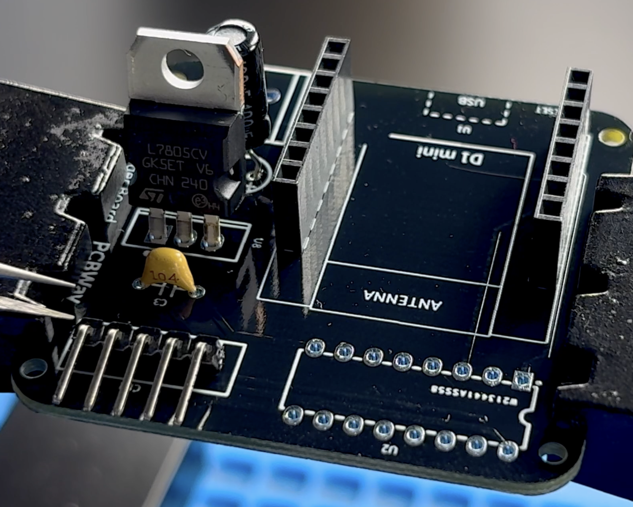 How to Build a Motorized 3D Scanning Turntable for Your Phone : 5 Steps ...