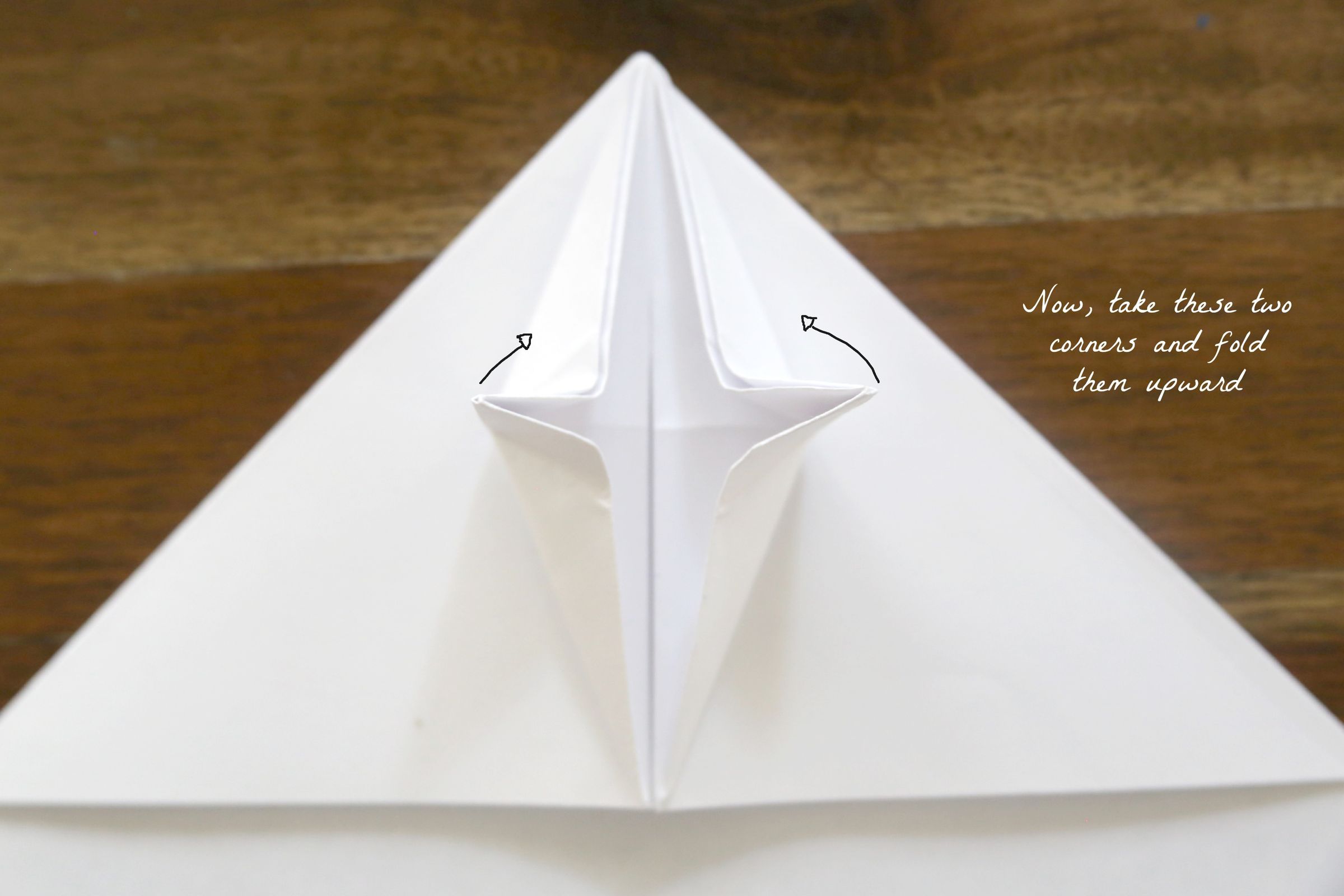 Finest Paper Plane : 4 Steps (with Pictures) - Instructables