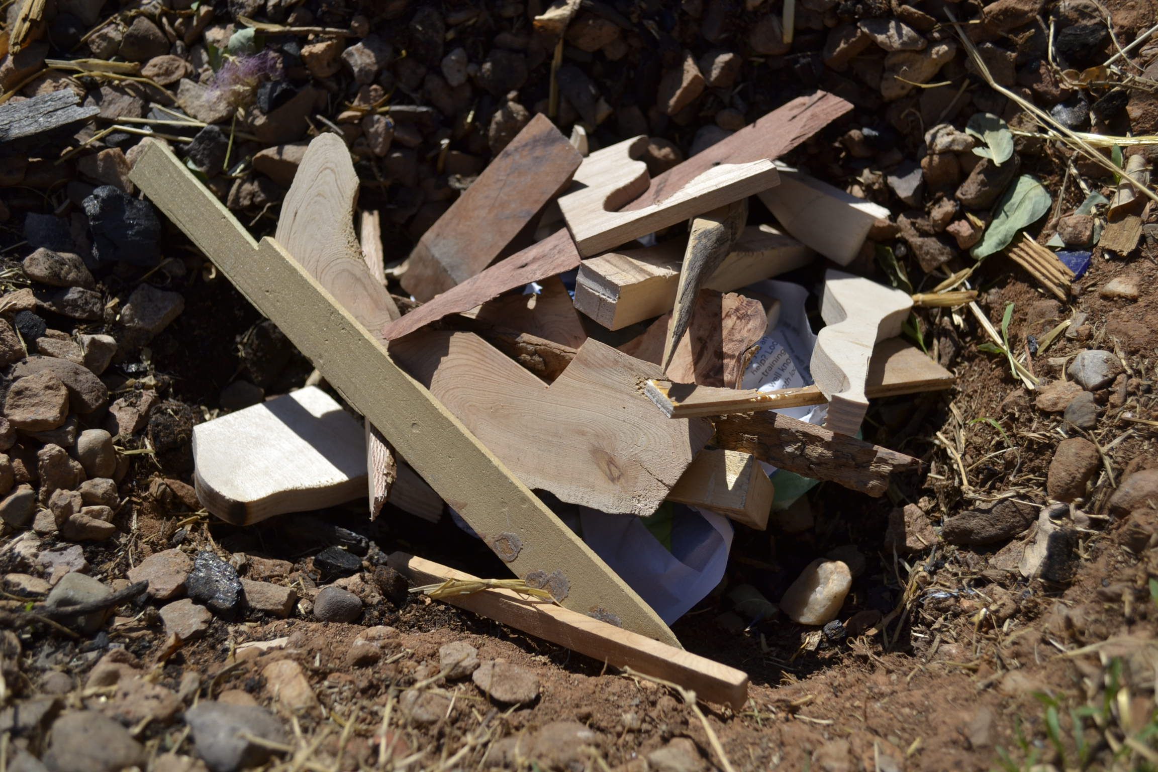 Survival Pine Tar: Pitchsticks, Fire Starter, Super Glue!! : 7 Steps ...