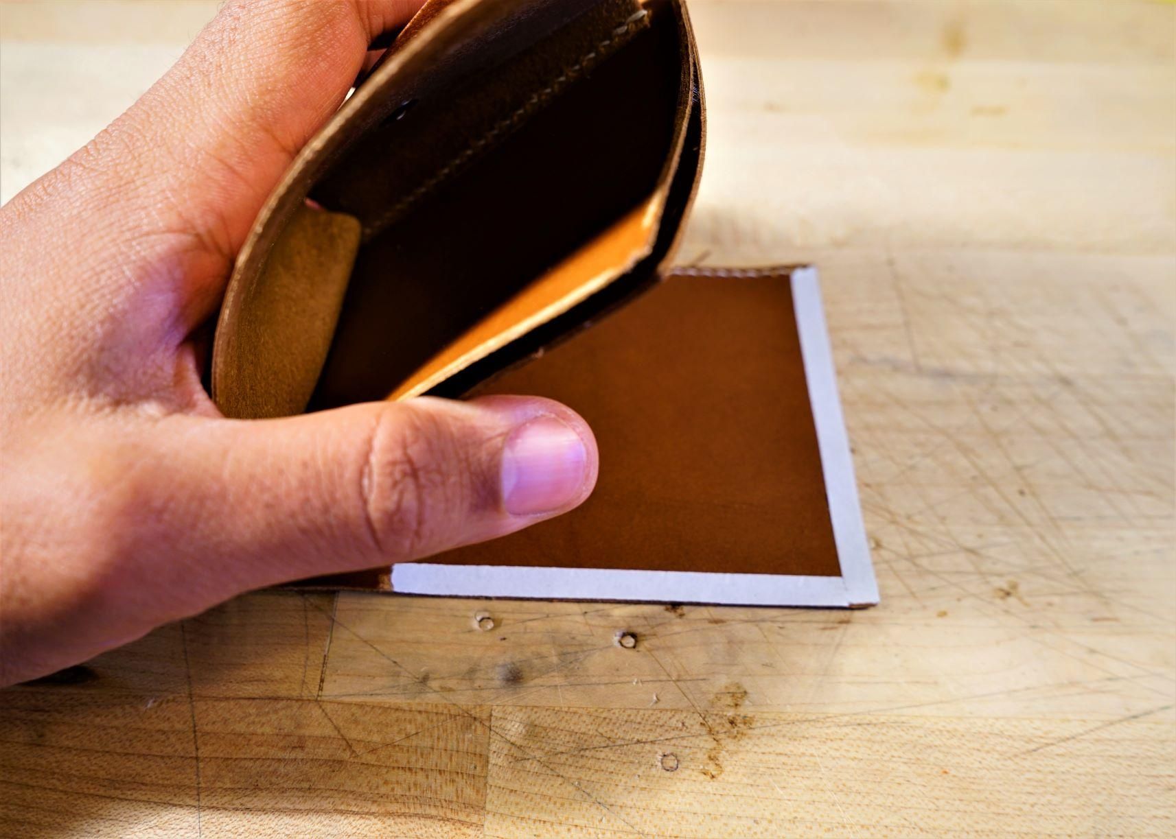 Leather Coin Pouch Wallet : 14 Steps (with Pictures) - Instructables