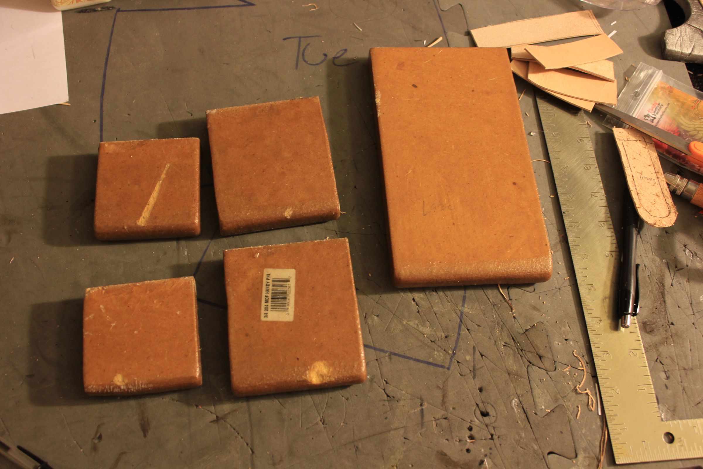 Leather Pouch Tutorial & Intro to Basic Leather Working : 11 Steps ...