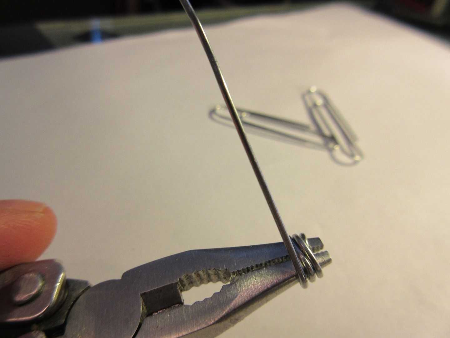 DIY AA Battery Holder : 7 Steps - Instructables