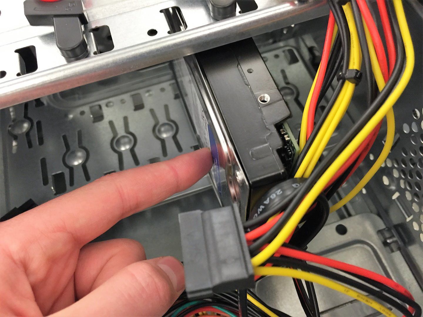 How to Build a PC : 9 Steps - Instructables