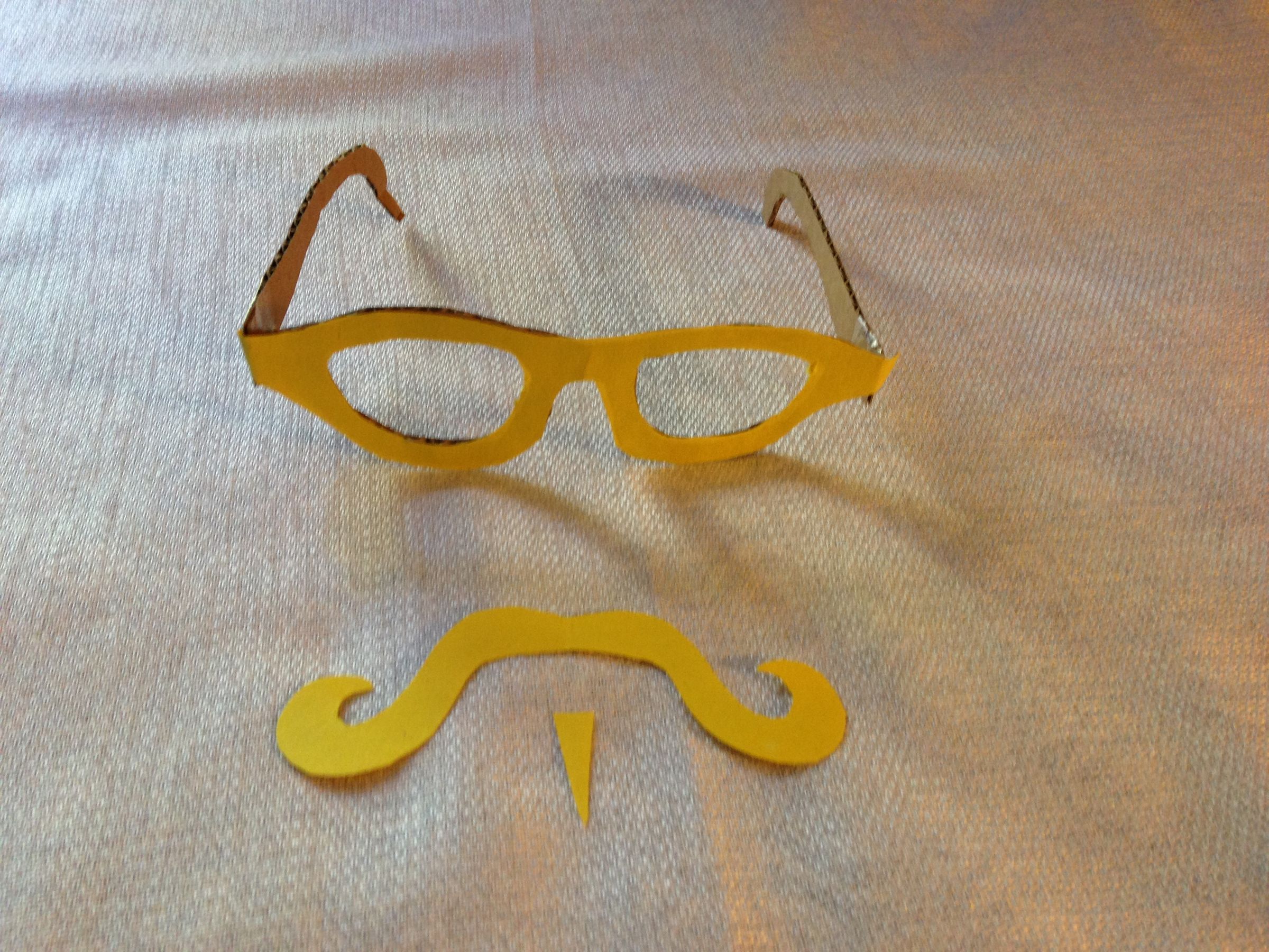 Halloween Costume: PAPER(Craft) MAN [Cost: $0.00, Recyclable ...