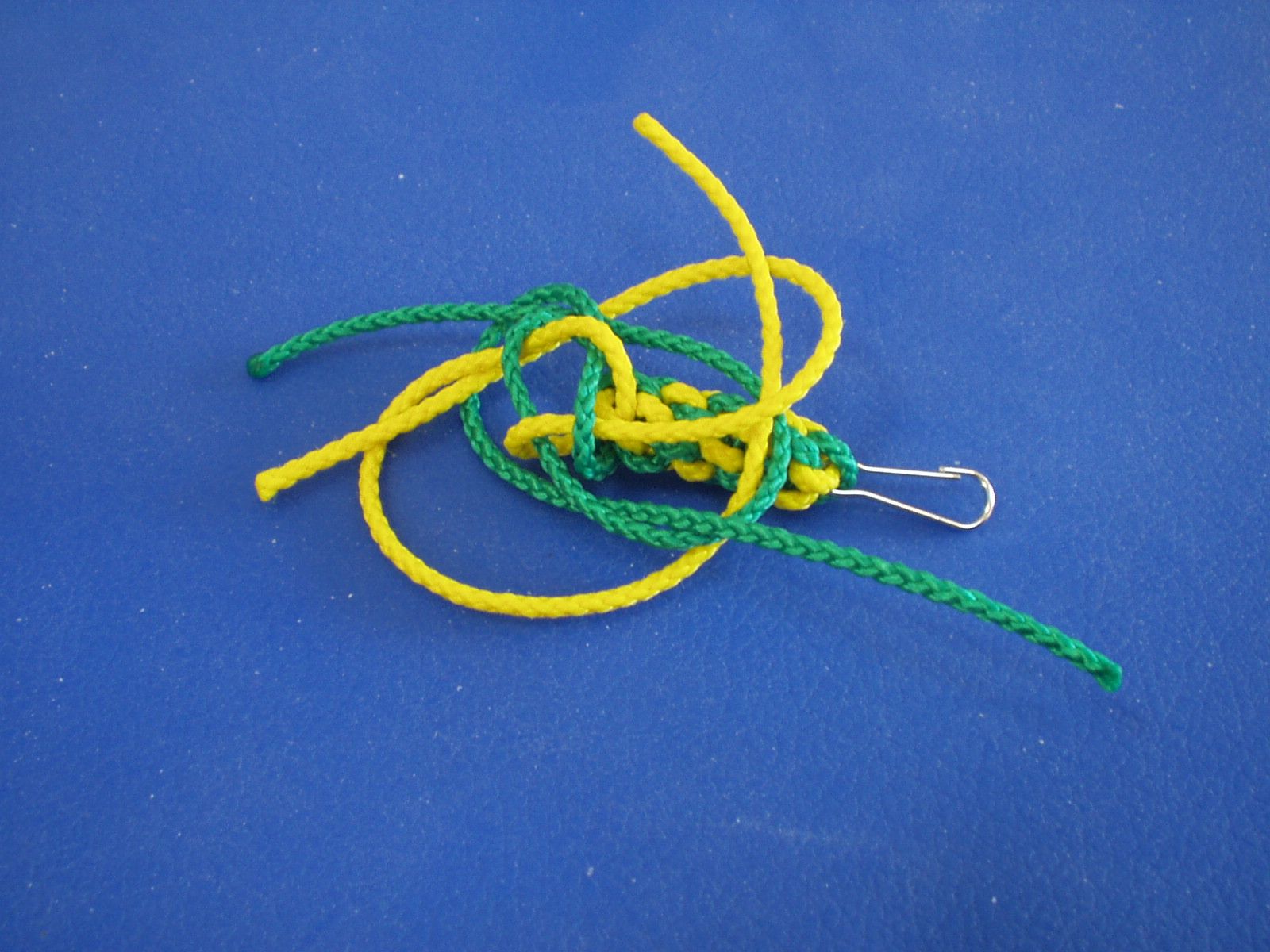 Locked Footrope/diamond Knot Part 2 : 12 Steps - Instructables